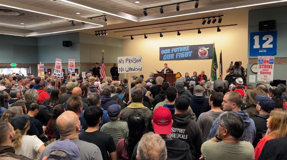 Boeing & Striking Machinists Union Have Boeing & Striking Machinists Union Have