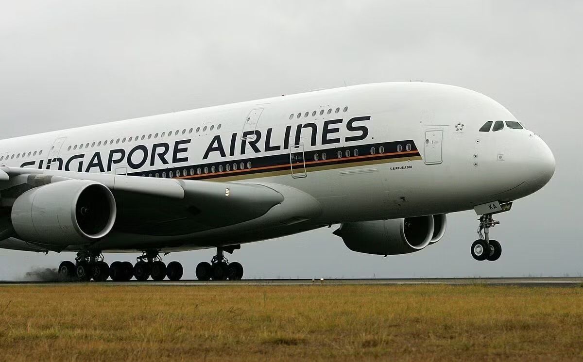Why Have There Only Been 2 Major Double Decker Airliners?