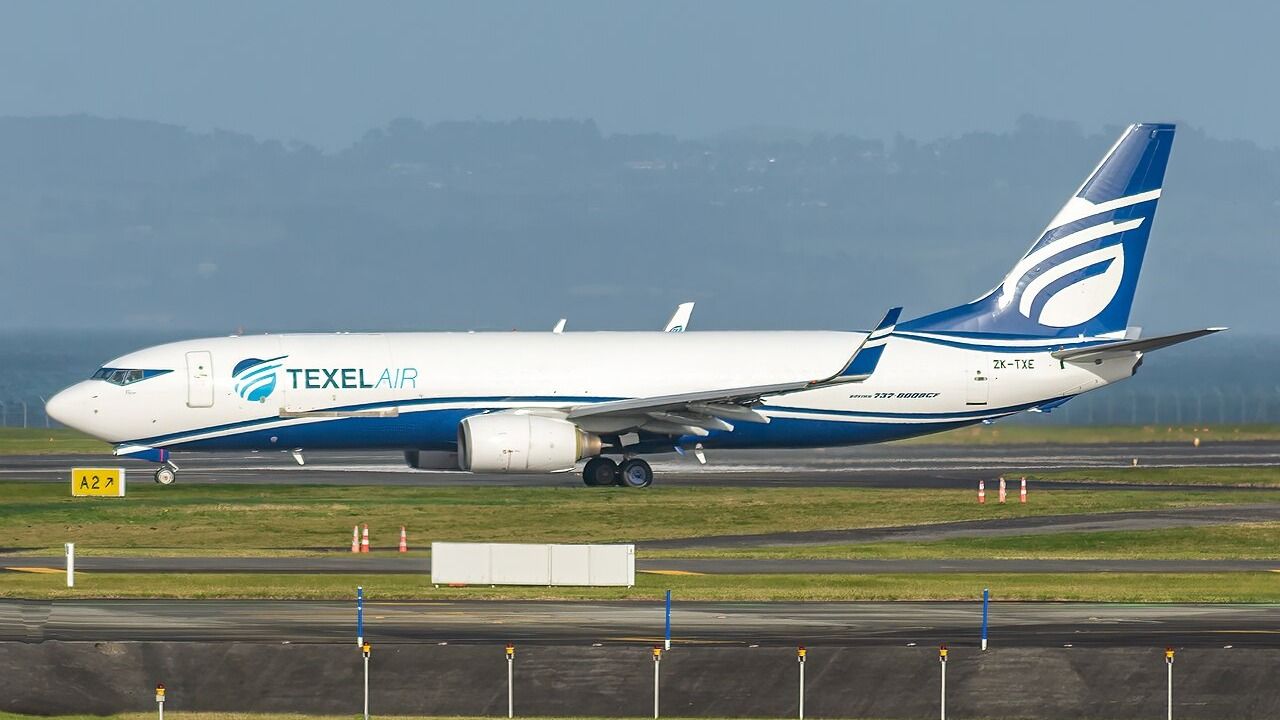 1st-Ever Jet: Boeing 737 Lands On Chatham Islands Tuuta Airport