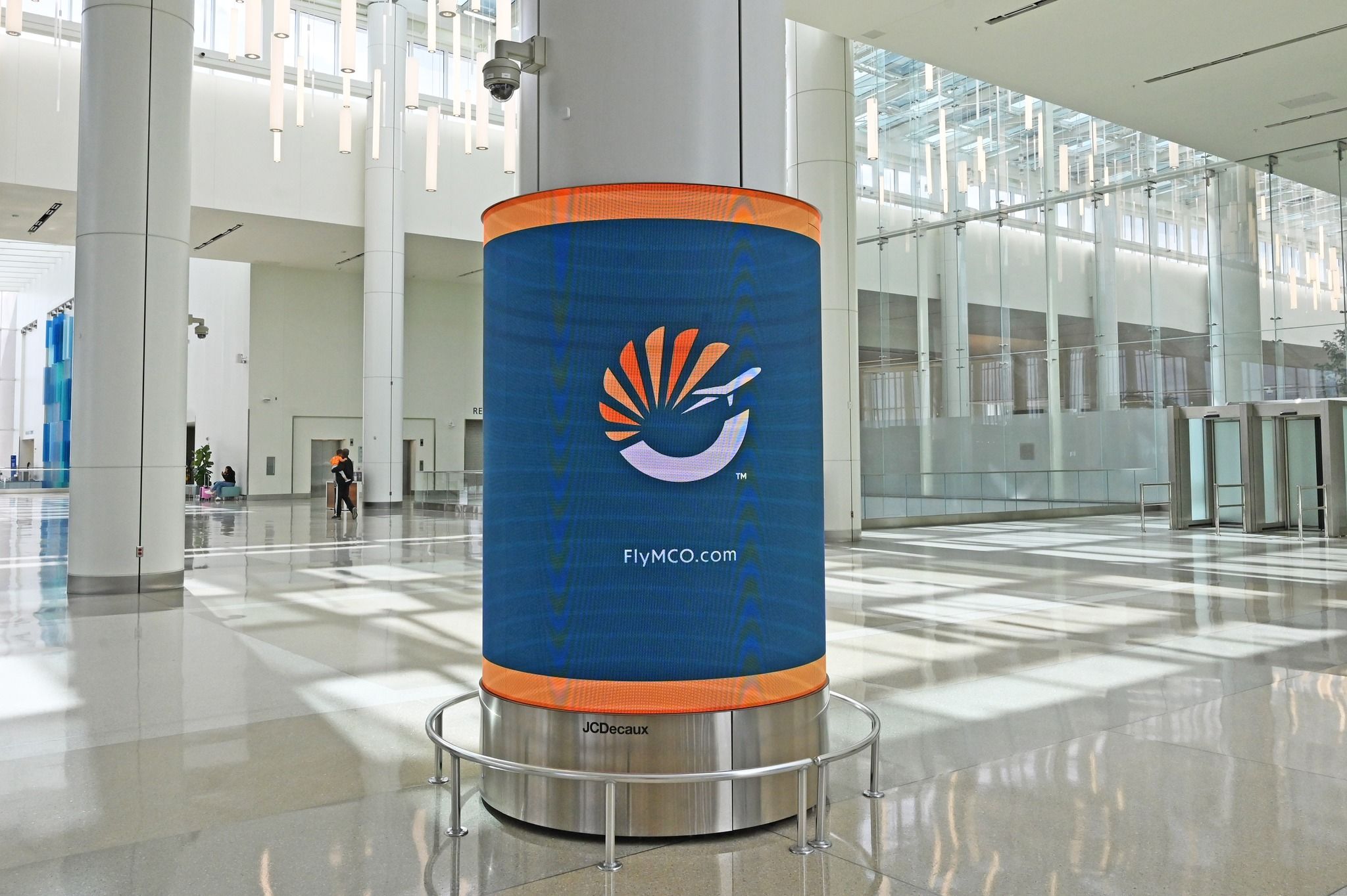 Orlando International Airport Unveils New Logo As Part Of Rebranding ...