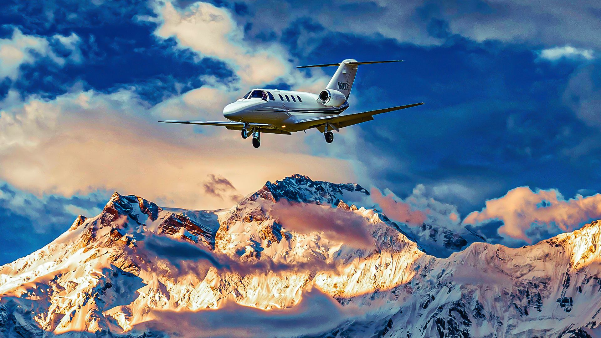 Flying To The Mountains: A Guide To Aspen Pitkin County Airport
