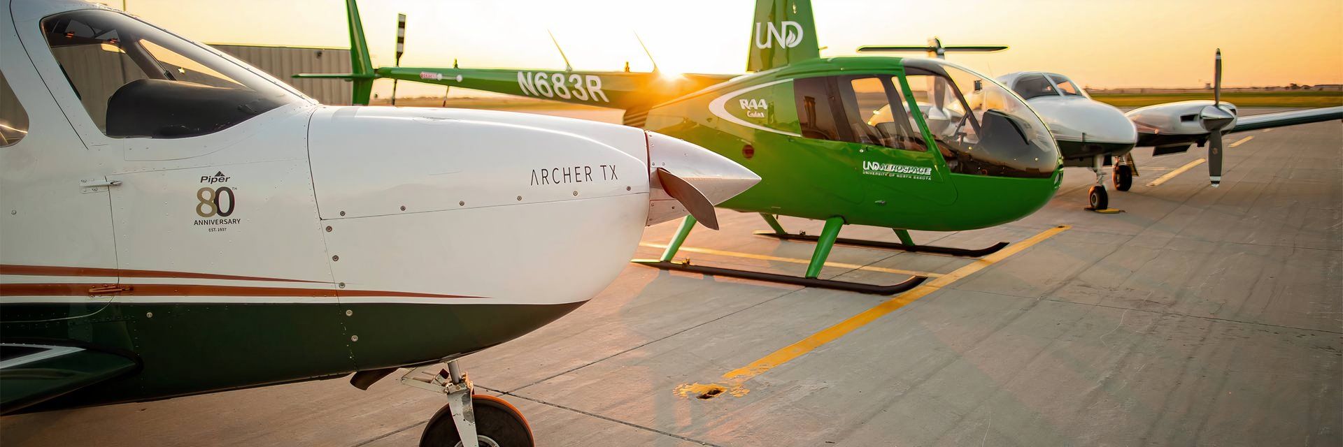 What US Universities Offer Professional Flight Schools?