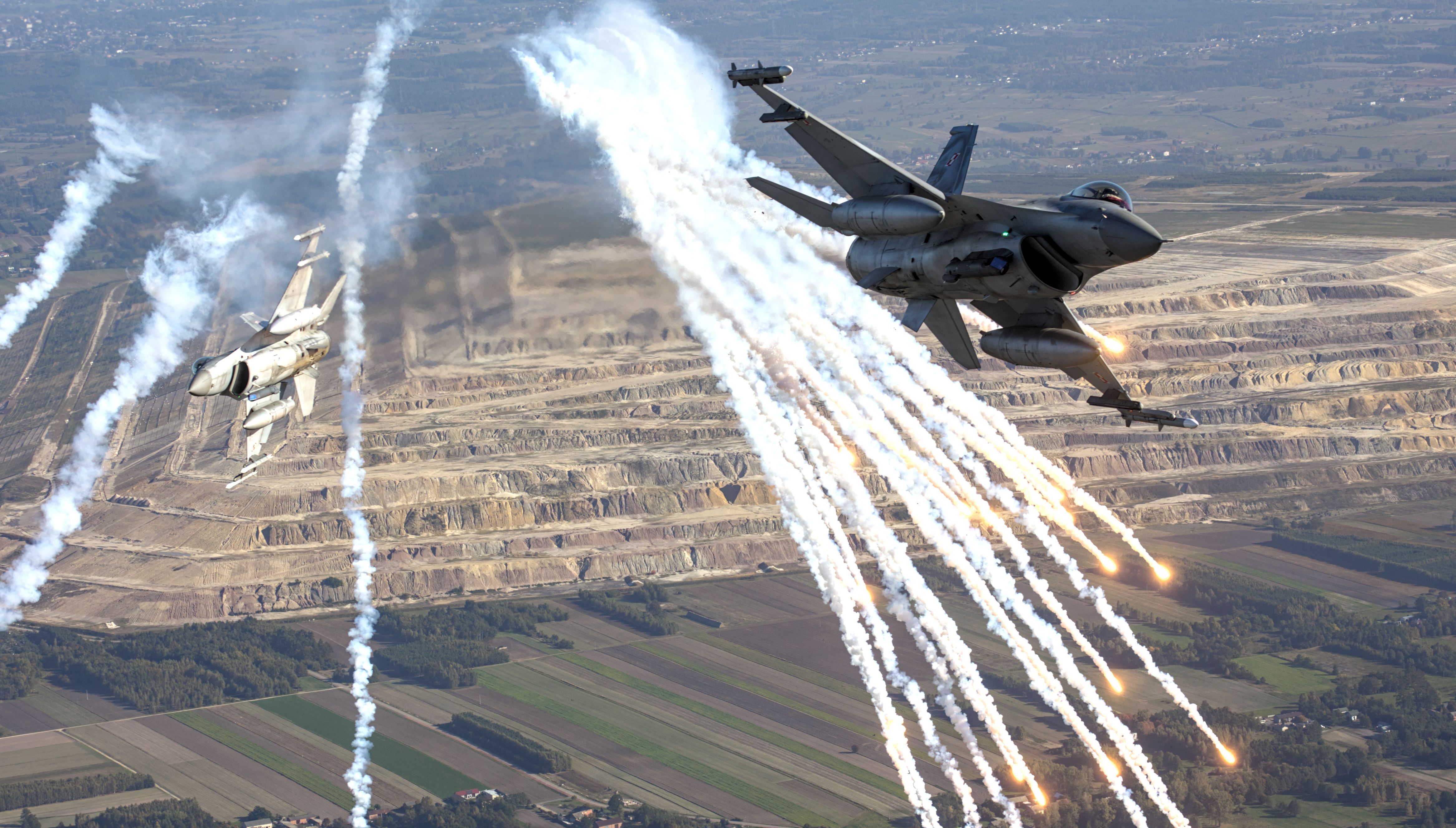 What USAF Conflicts Has F-16 Fighting Falcon Been Involved In?