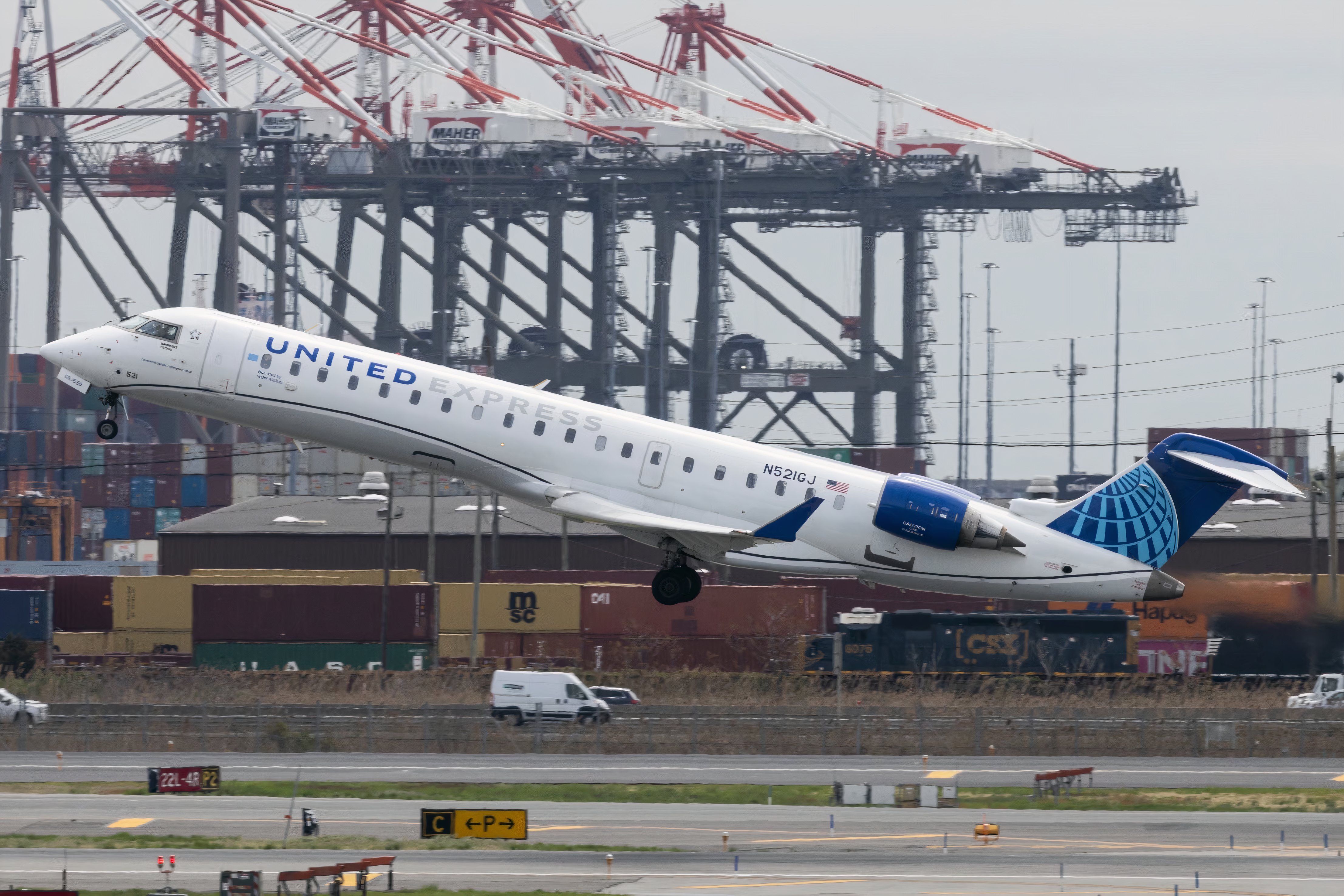 Where Can You Fly On United Express' CRJ550s From Newark?