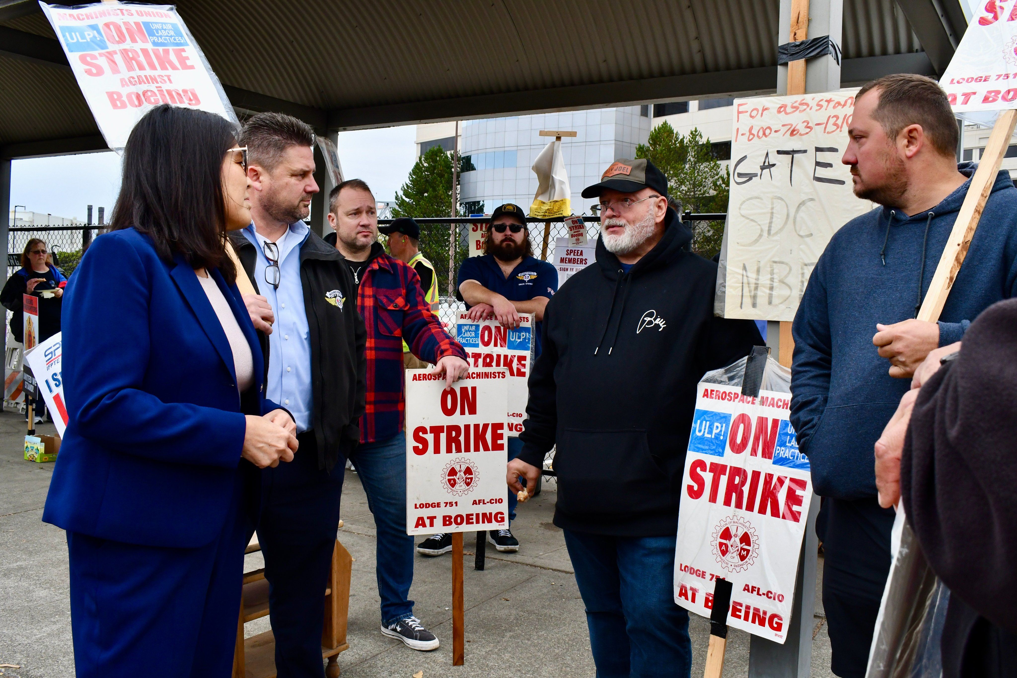 Breaking: Boeing & Machinists Union End Strike With Agreement On Nearly ... Breaking: Boeing & Machinists Union End Strike With Agreement On Nearly ...