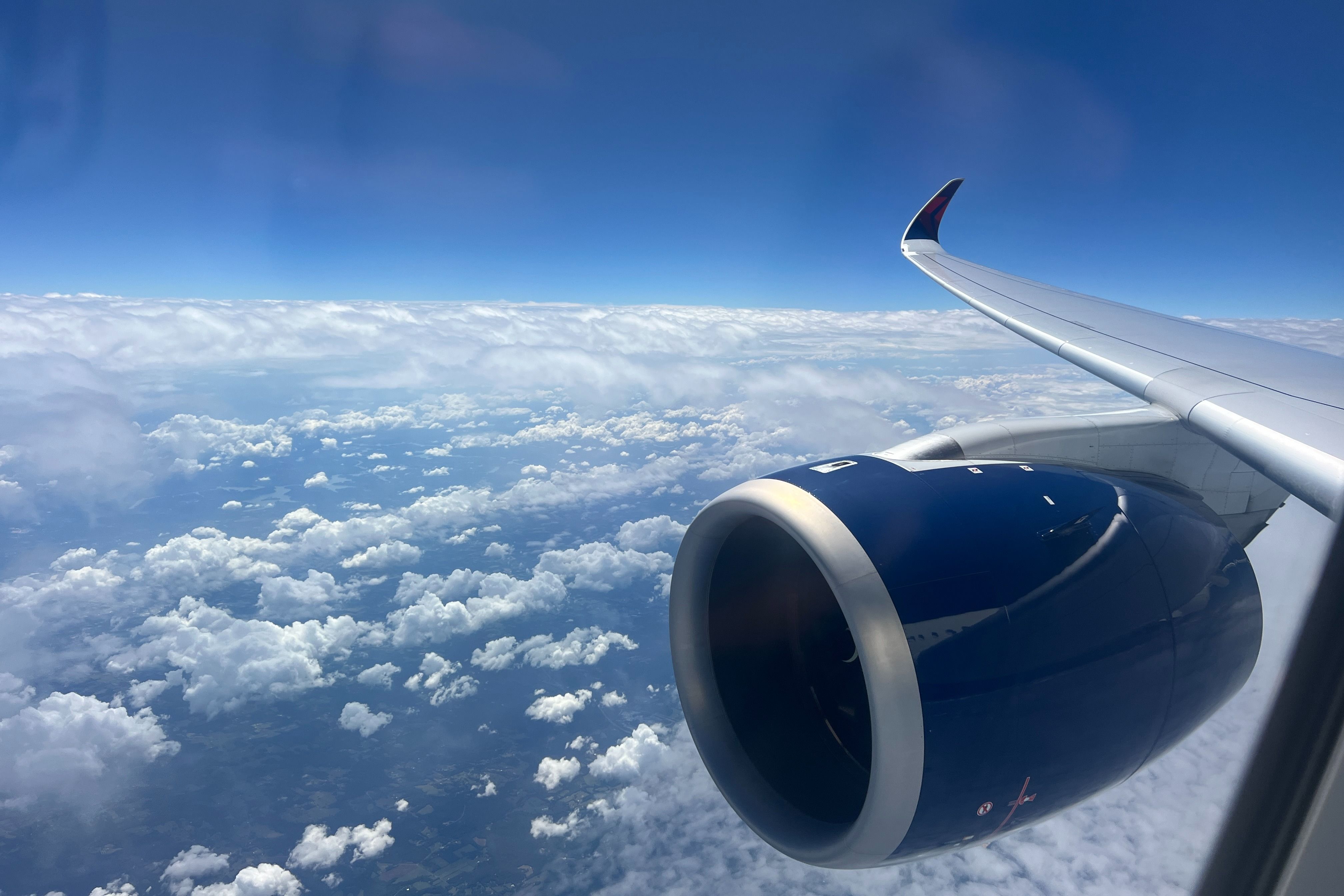 What Are The Most Turbulent Flight Routes In The US?