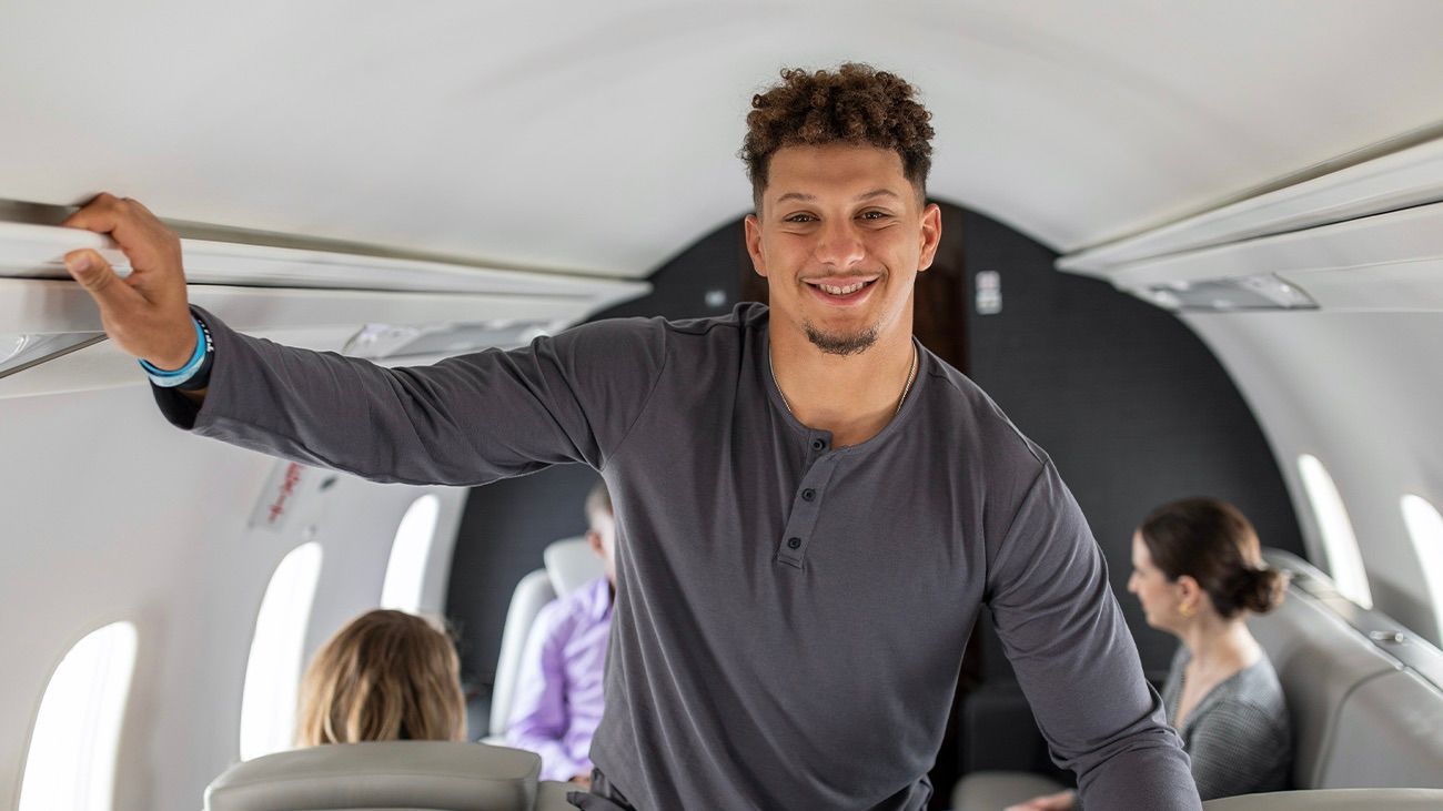 What Are The Two Aircraft That Air Share Operates?