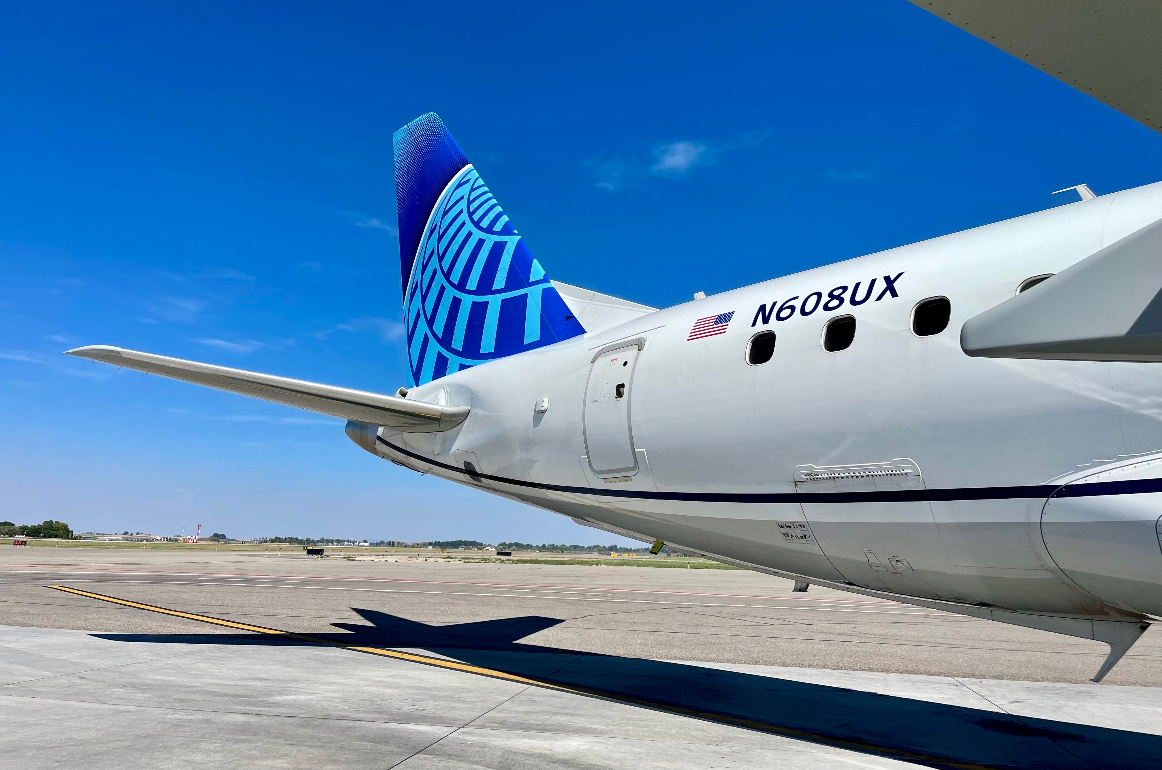 The 5 Embraer E175 Flights Longer Than 1,480 Miles In December