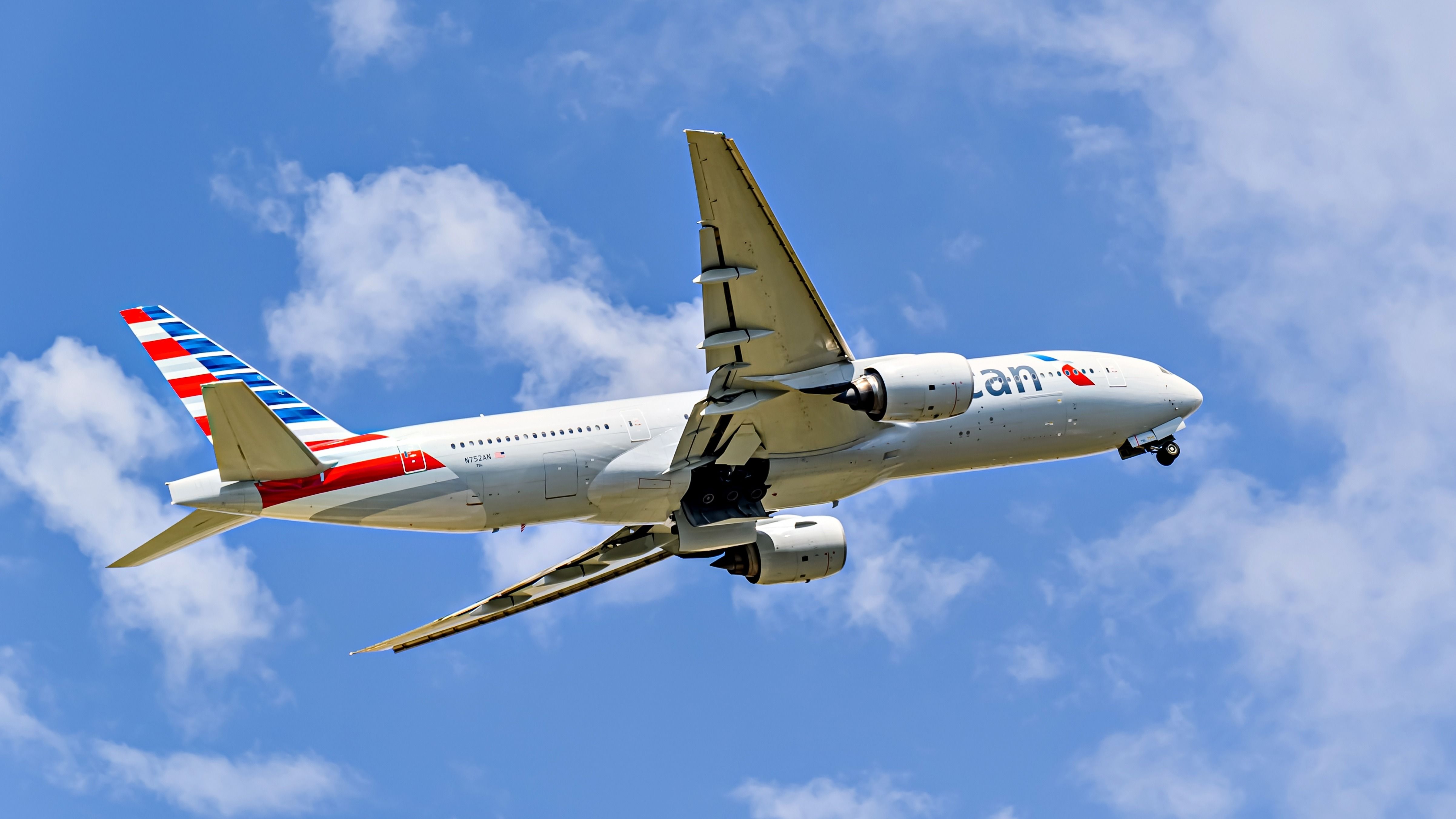 American Airlines Maintains AAdvantage Status And Adds Rewards In 2025