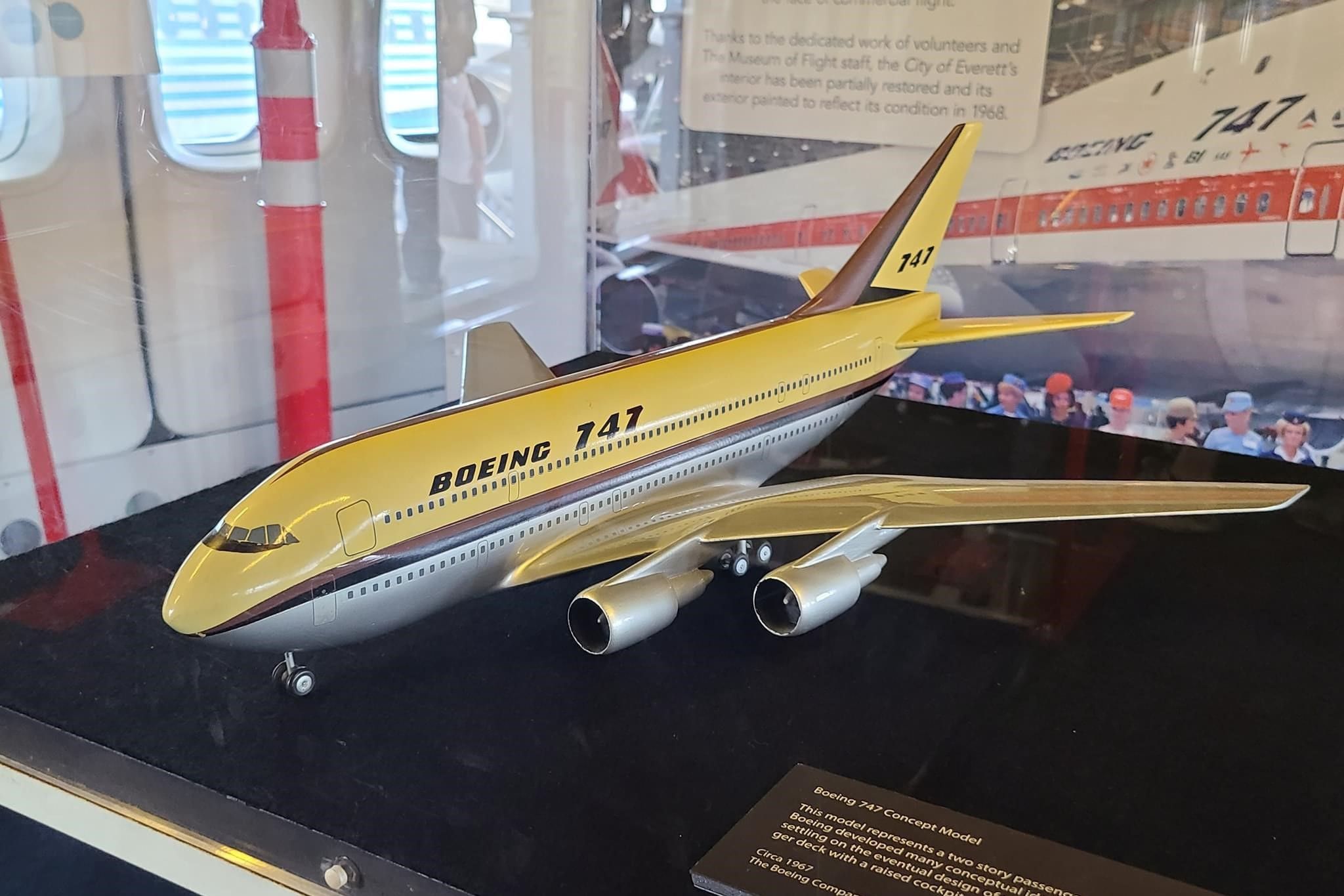 Original Jumbo Jet: 5 Fast Facts About The Boeing 747-100