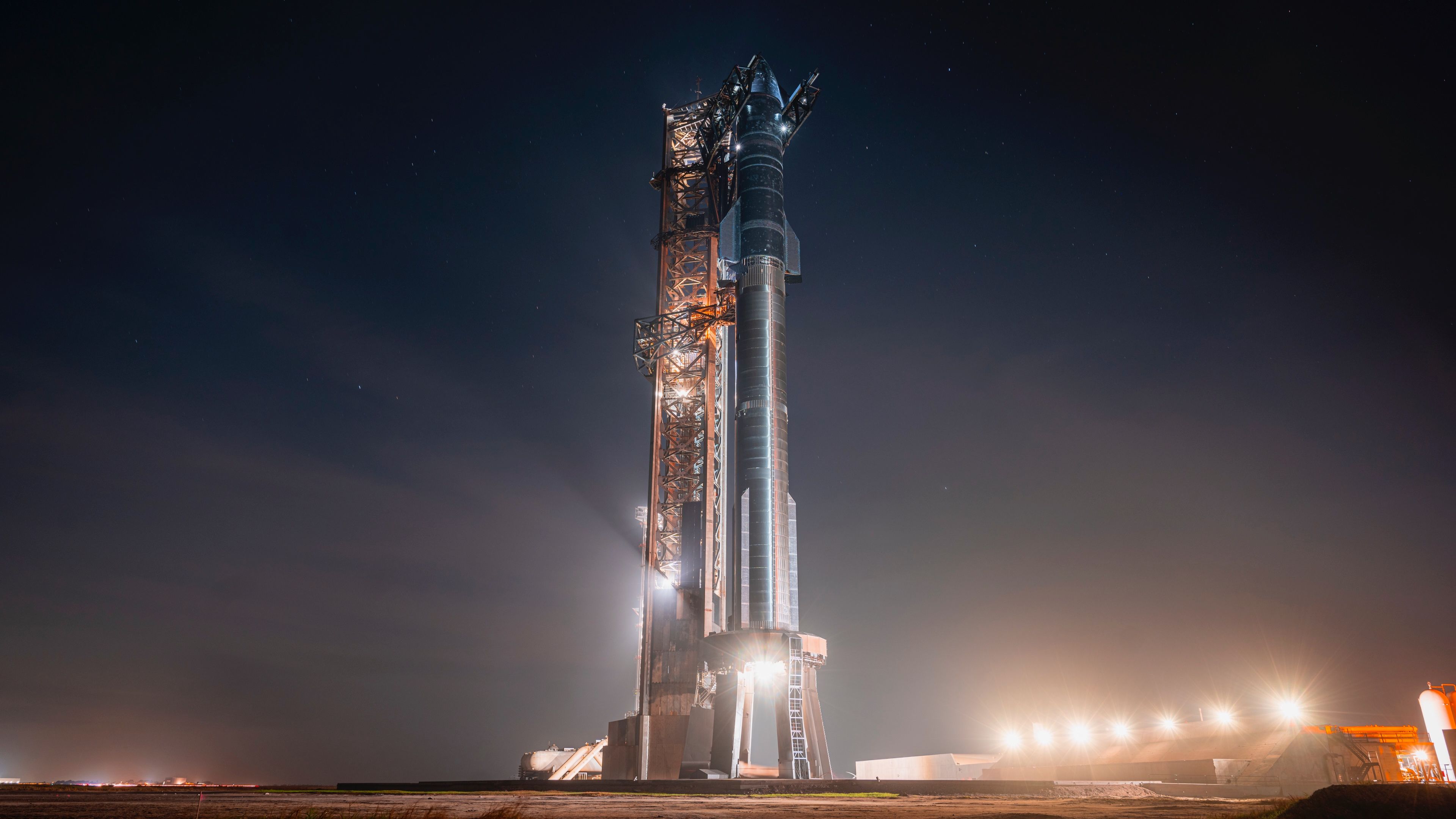 SpaceX Launches Super Heavy-Starship On 6th Test Flight With Trump In ...