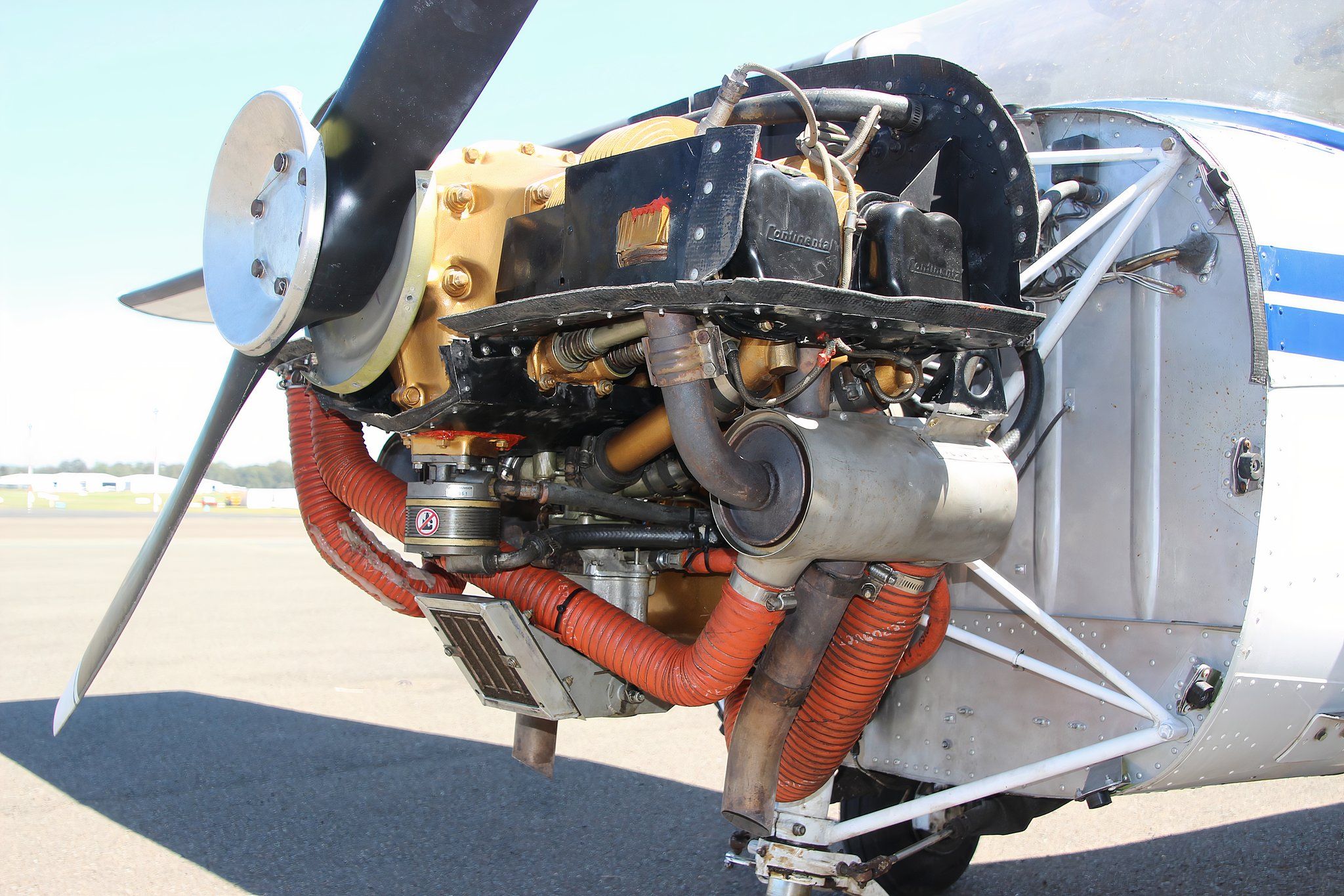 Cessna Single Engines: 6 Differences Between The Cessna 150 And The ...