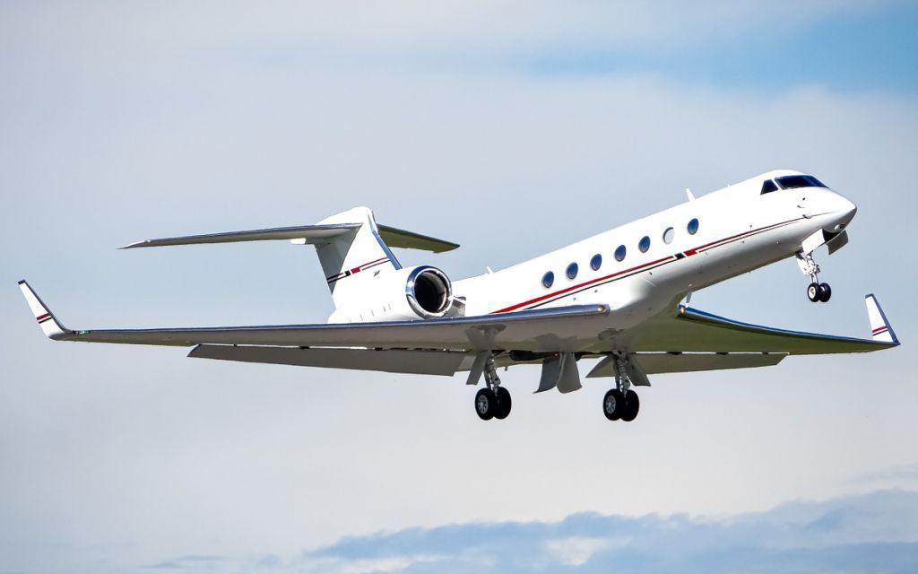 5 Large Corporations That Have Flown The Gulfstream G550