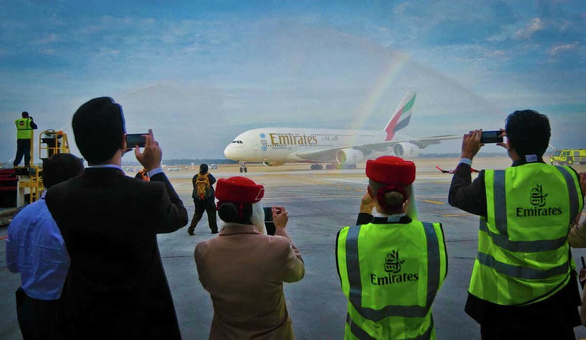 10 Years On: A Closer Look At Emirates' Airbus A380s In San Francisco ...