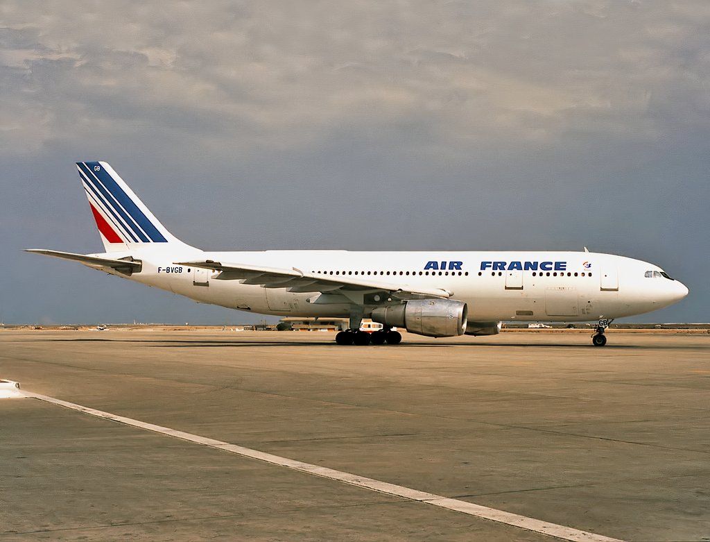 Airbus A300 - Overview | Simple Flying