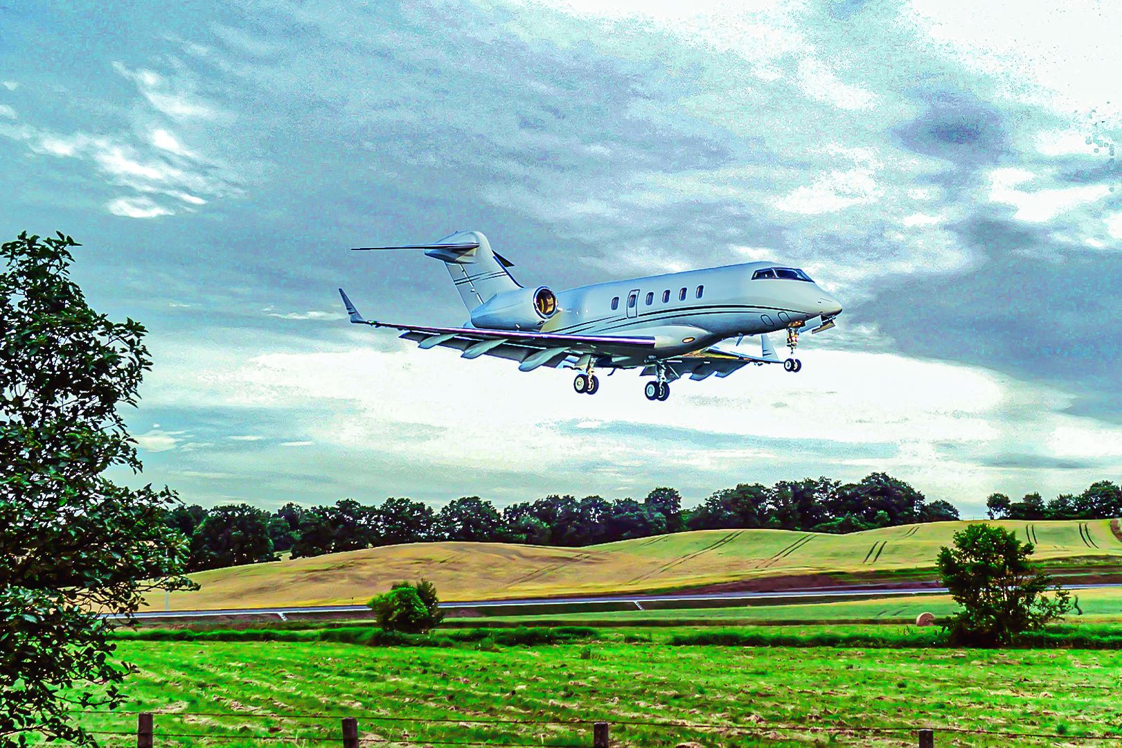 How A Tornado Downed A Dutch Fokker F28 Jet In 1981