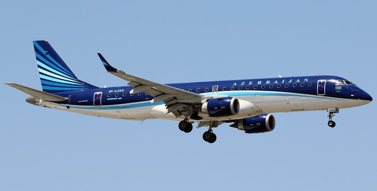 Azerbaijan Airlines President Says Flight J28243 Pilots Were Heroes