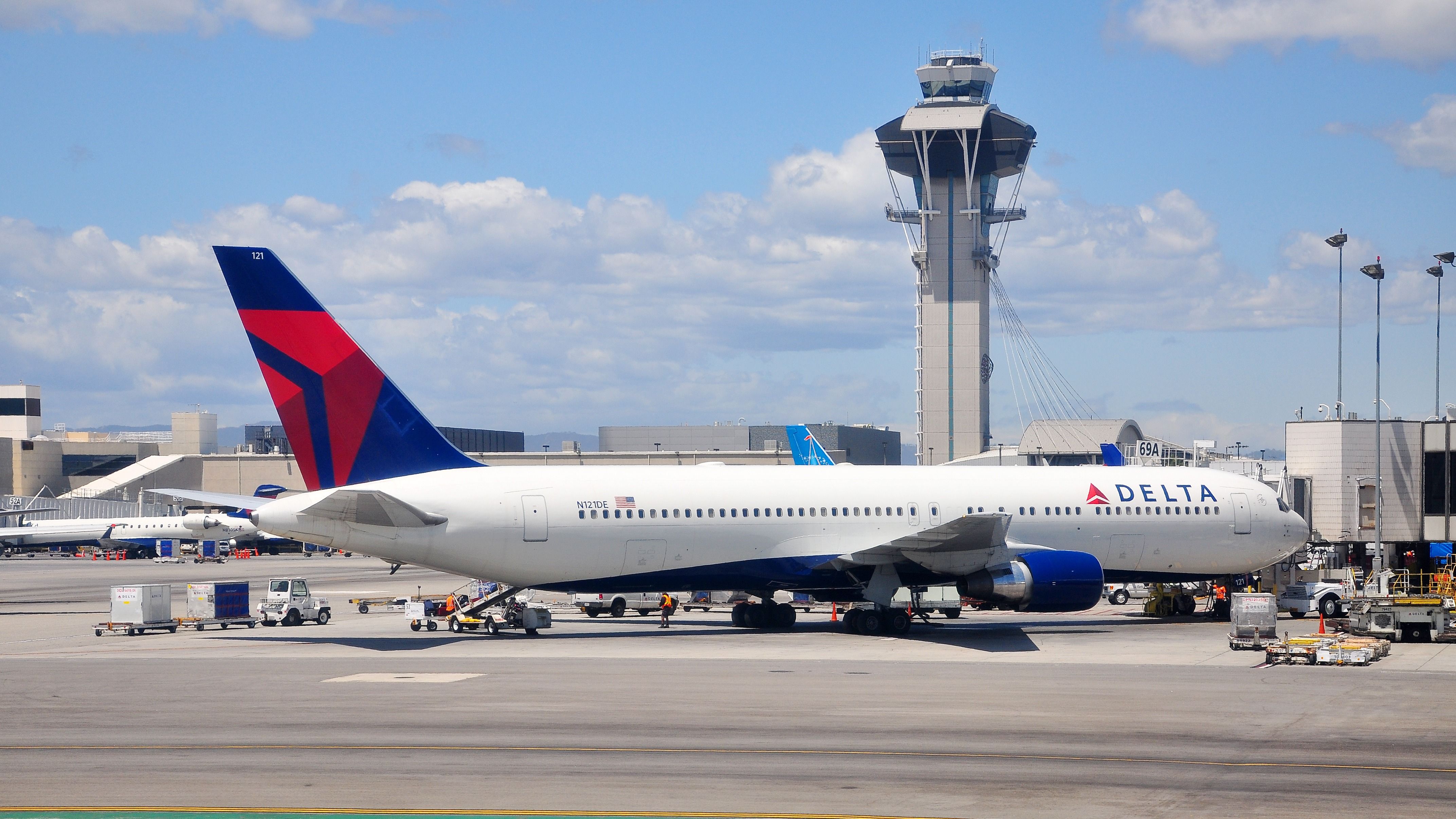 20 Minutes: Delta Air Lines' Baggage Claim Commitment Explained