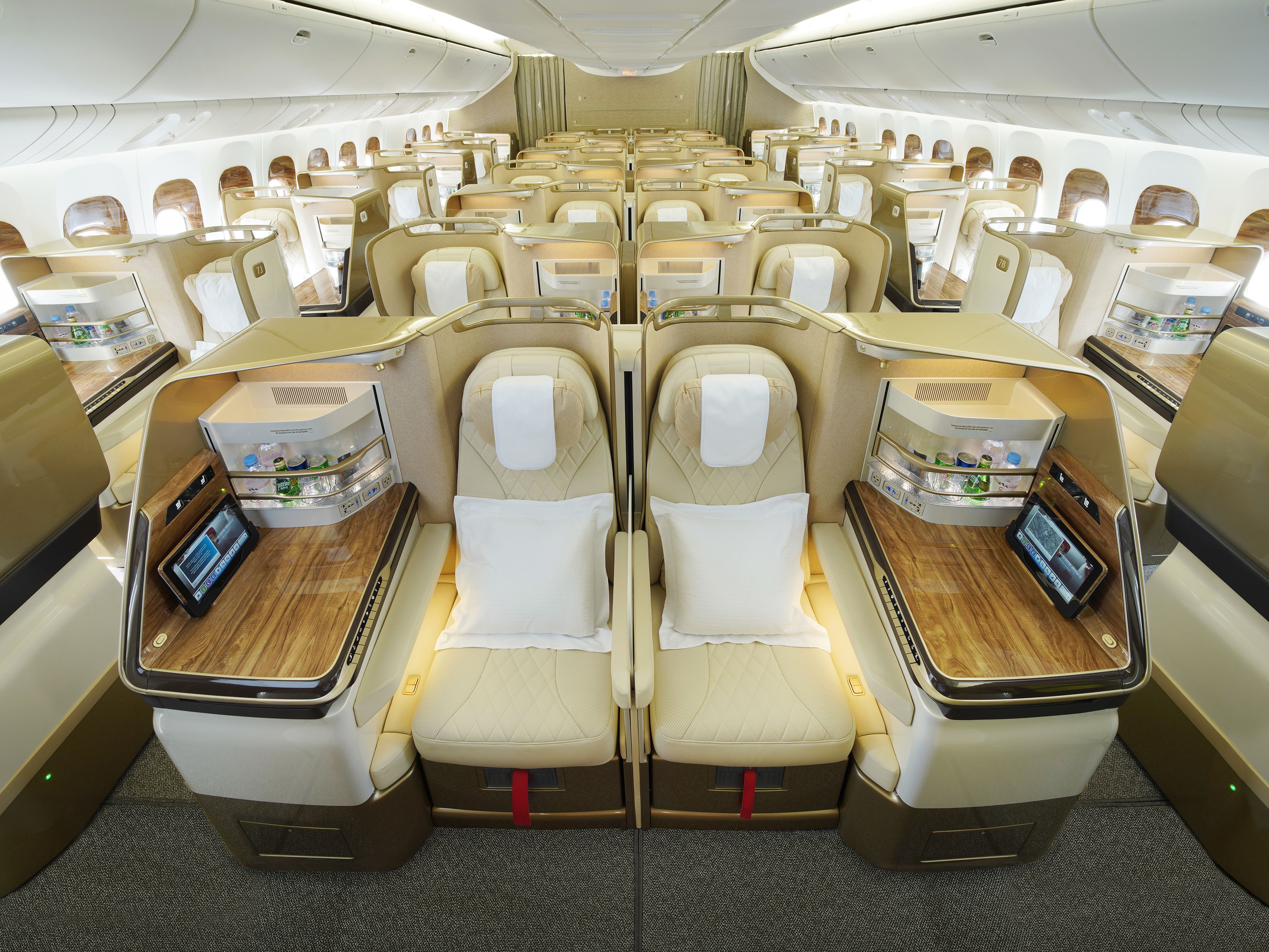 Emirates Opts For Retrofitted Boeing 777s Between Dubai And Vienna