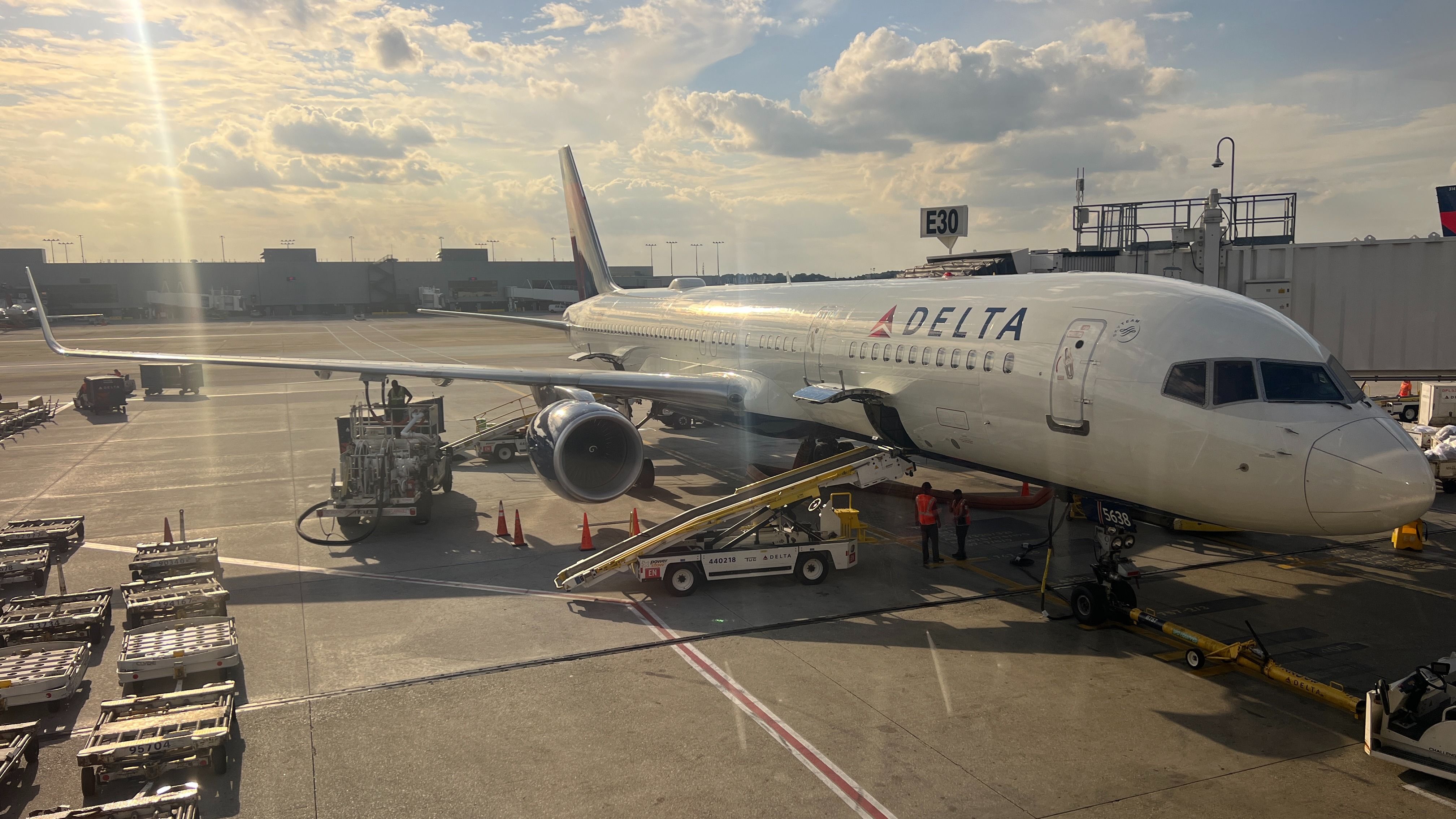 Delta Air Lines Bids Farewell To A Pair Of 28-Year-Old Boeing 757-200s