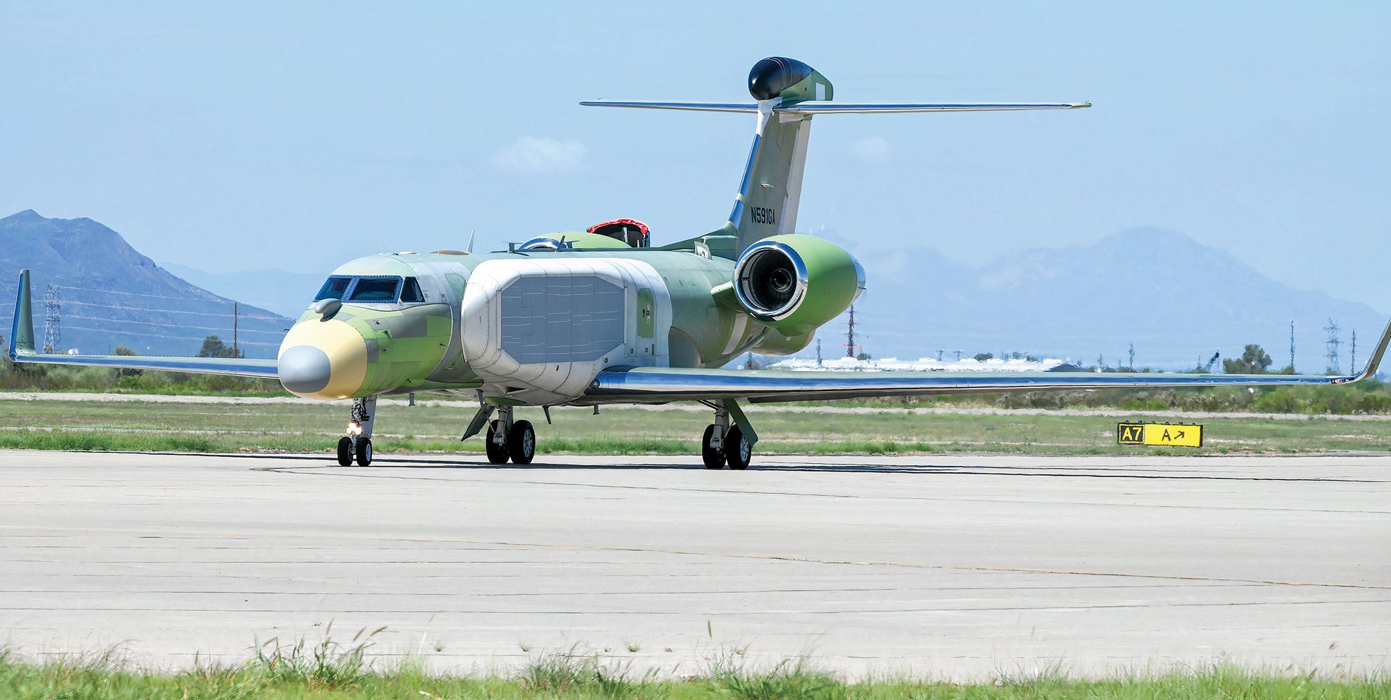 5 Key Features Of The EC-37B: The USAF’s Next-Gen Tactical Jamming Jet