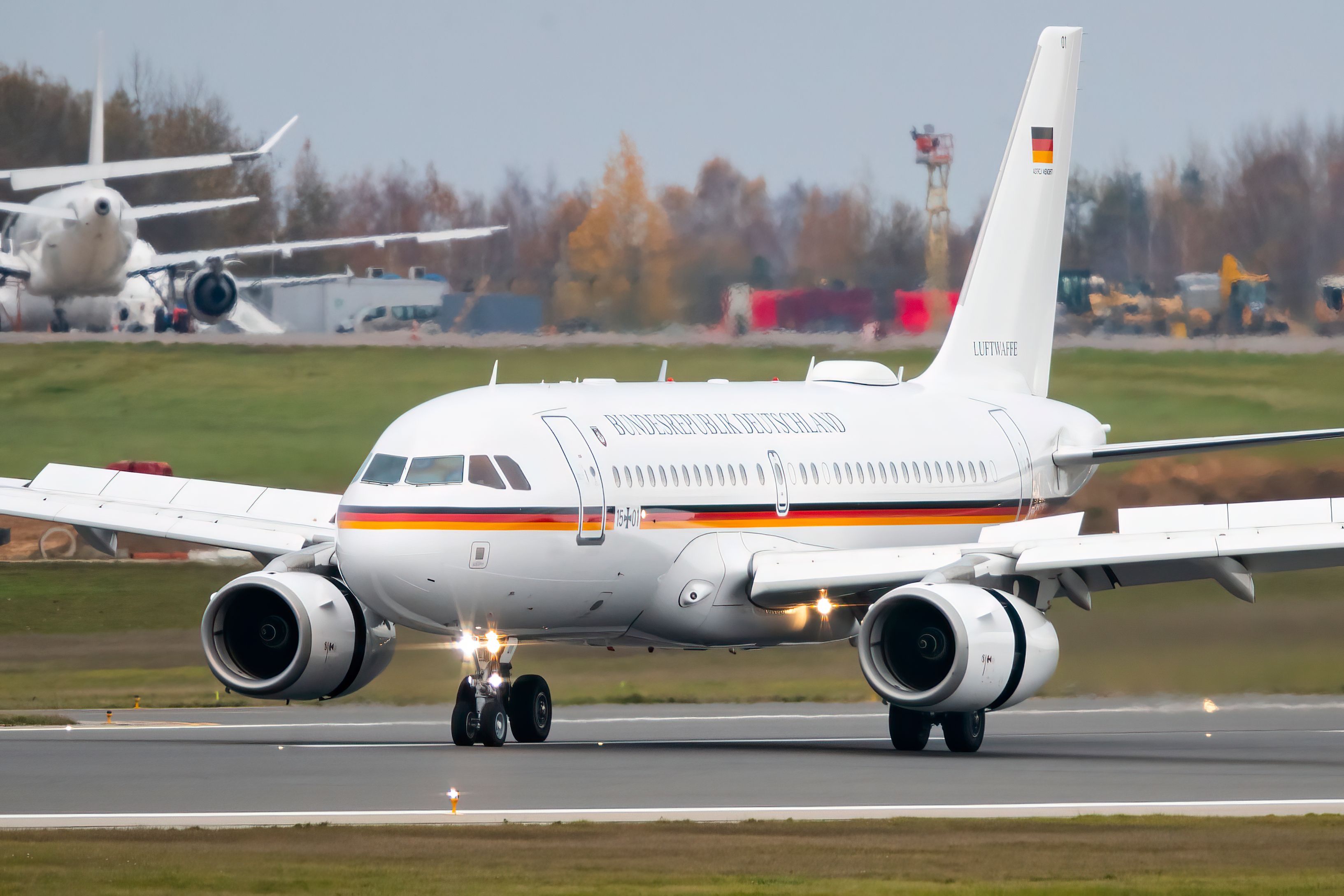 Airbus A320 - A319 | Simple Flying