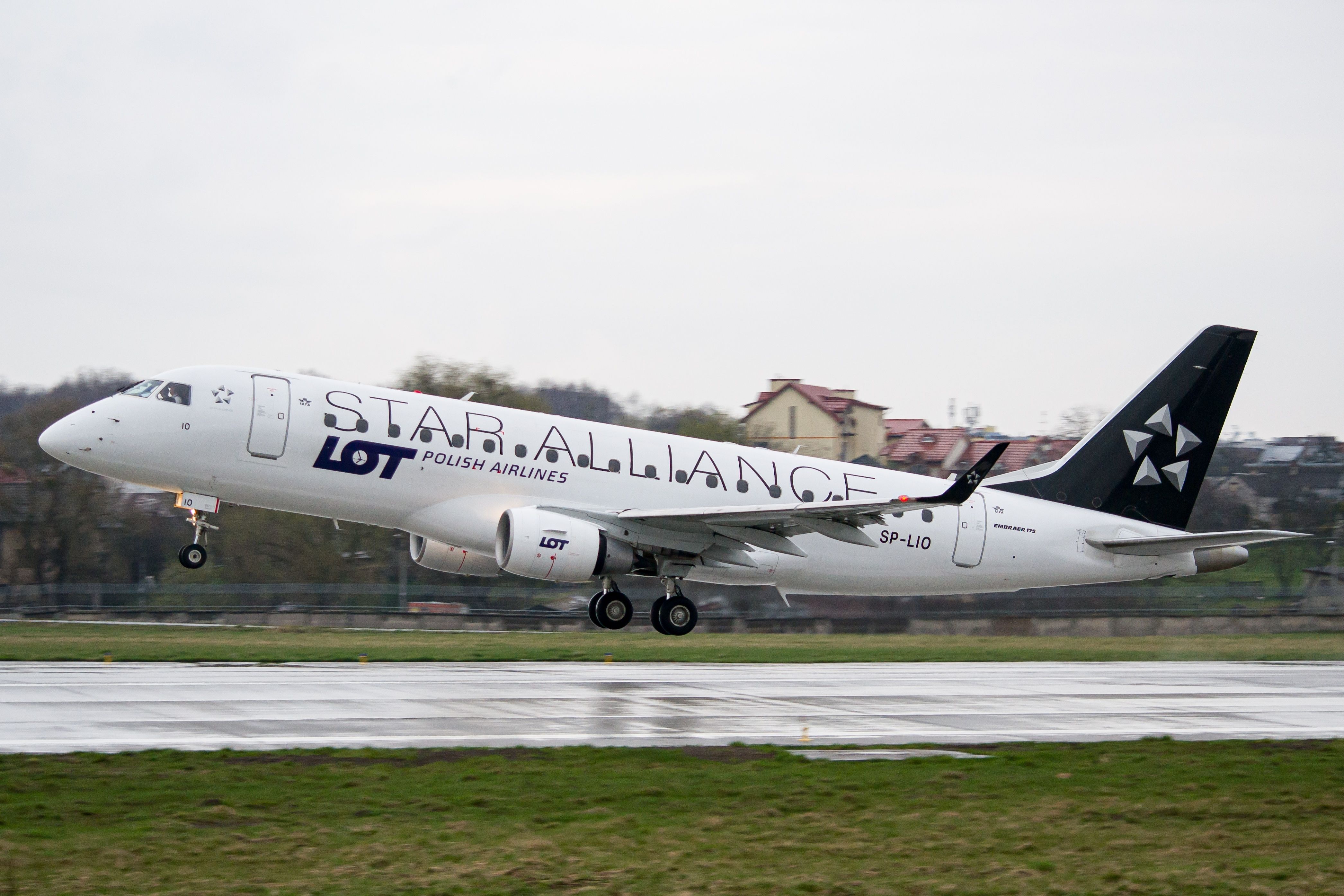 Embraer E-Jet - Embraer E170 | Simple Flying