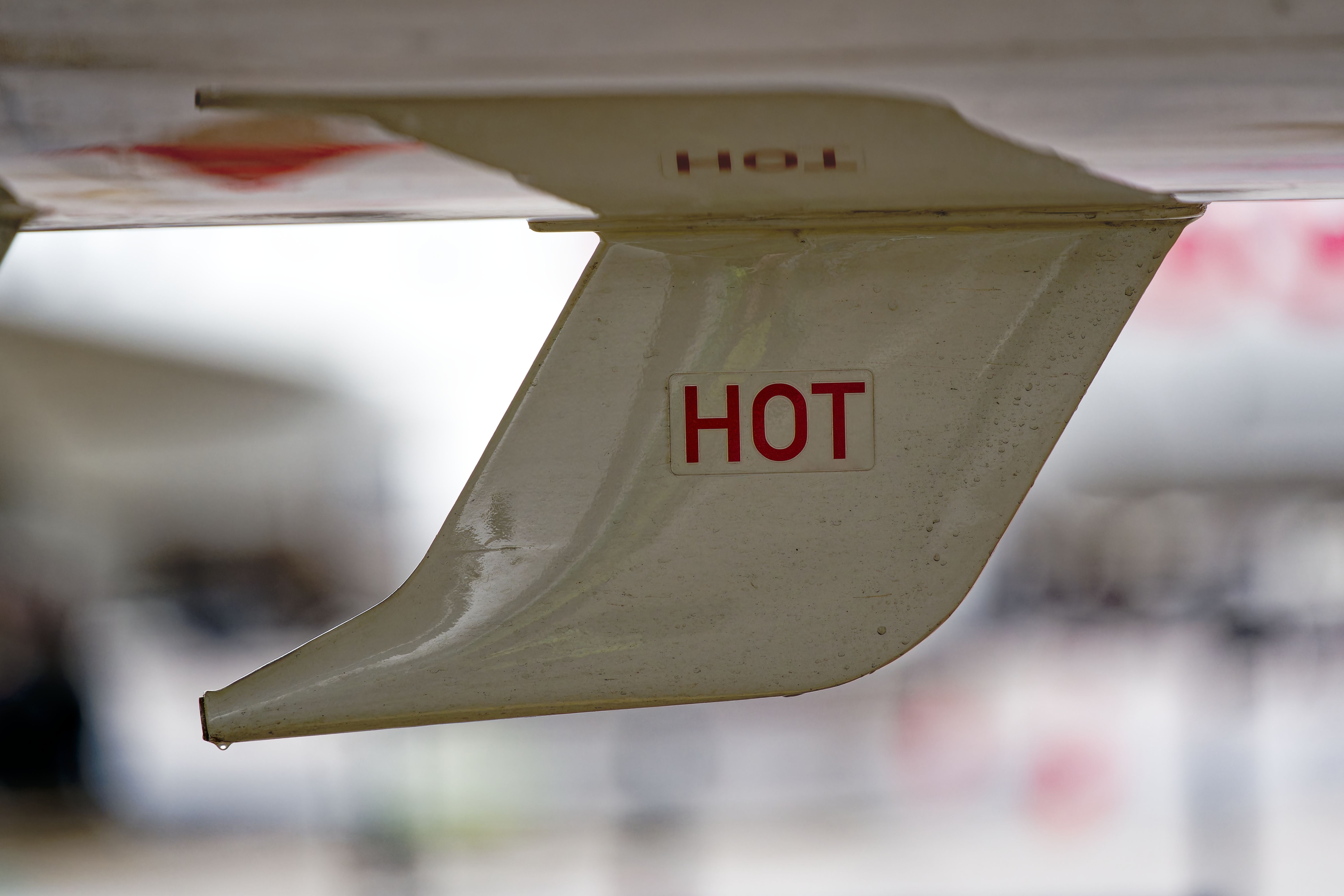 Avianca Ecuador Airbus A320 Flies 3 More Sectors After Suffering Tail ...