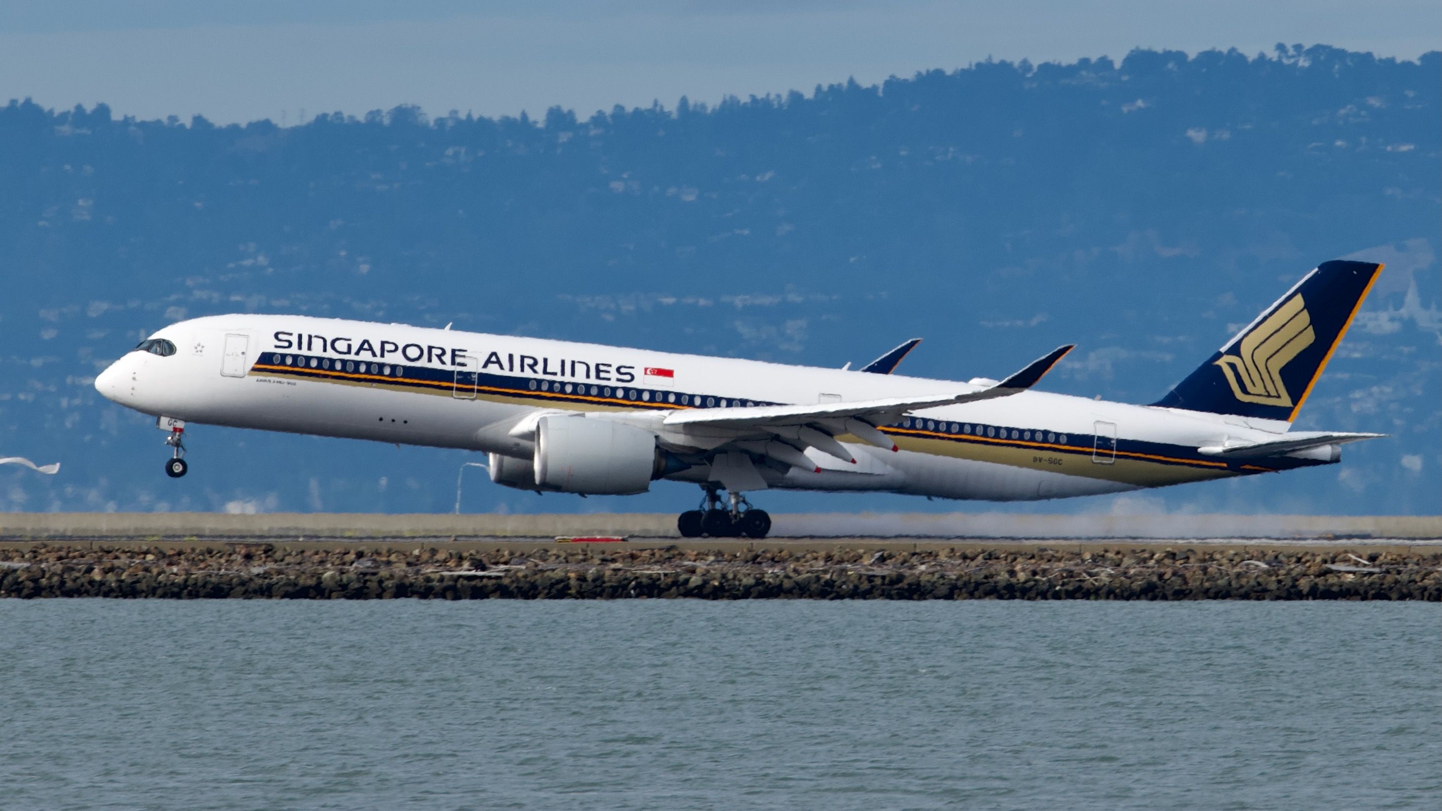 The Evolution Of Transpacific Airline Flights