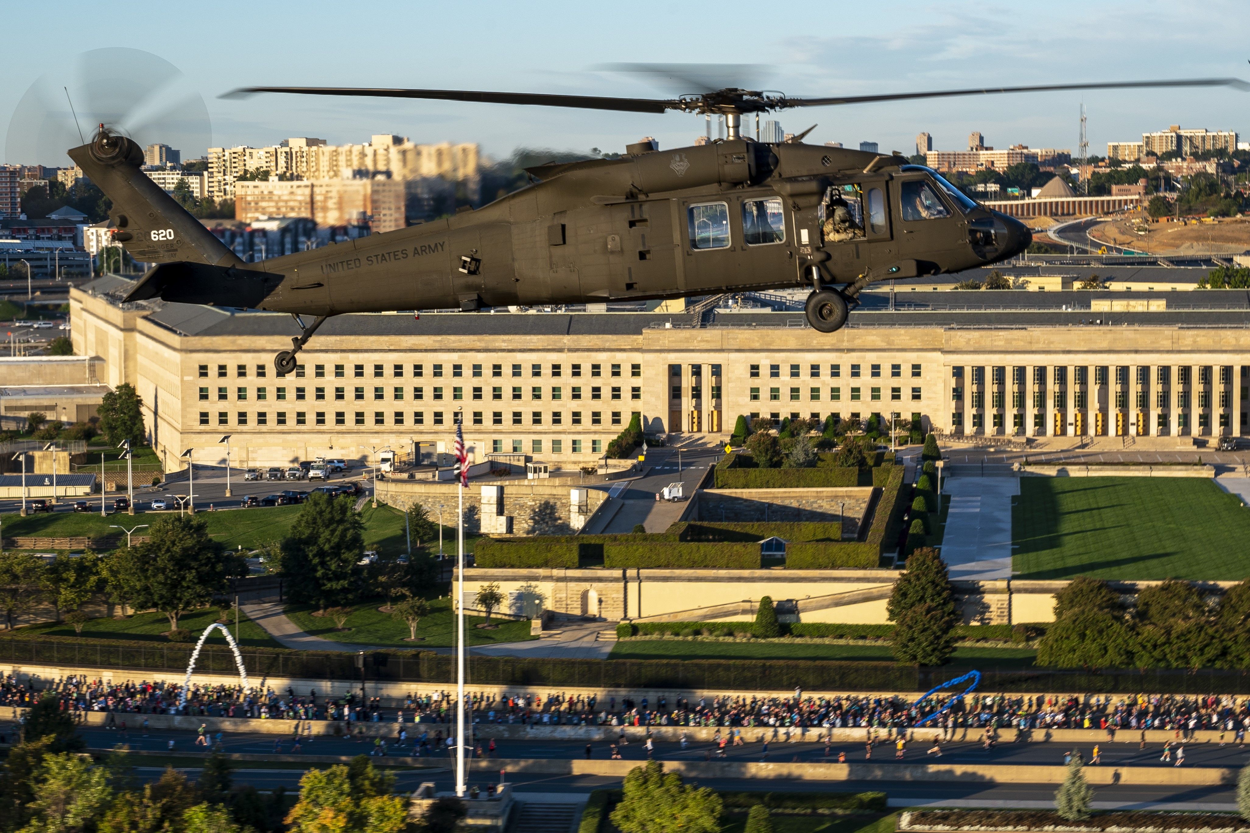 Why Does The US Army Operate Black Hawk Flights In DC?