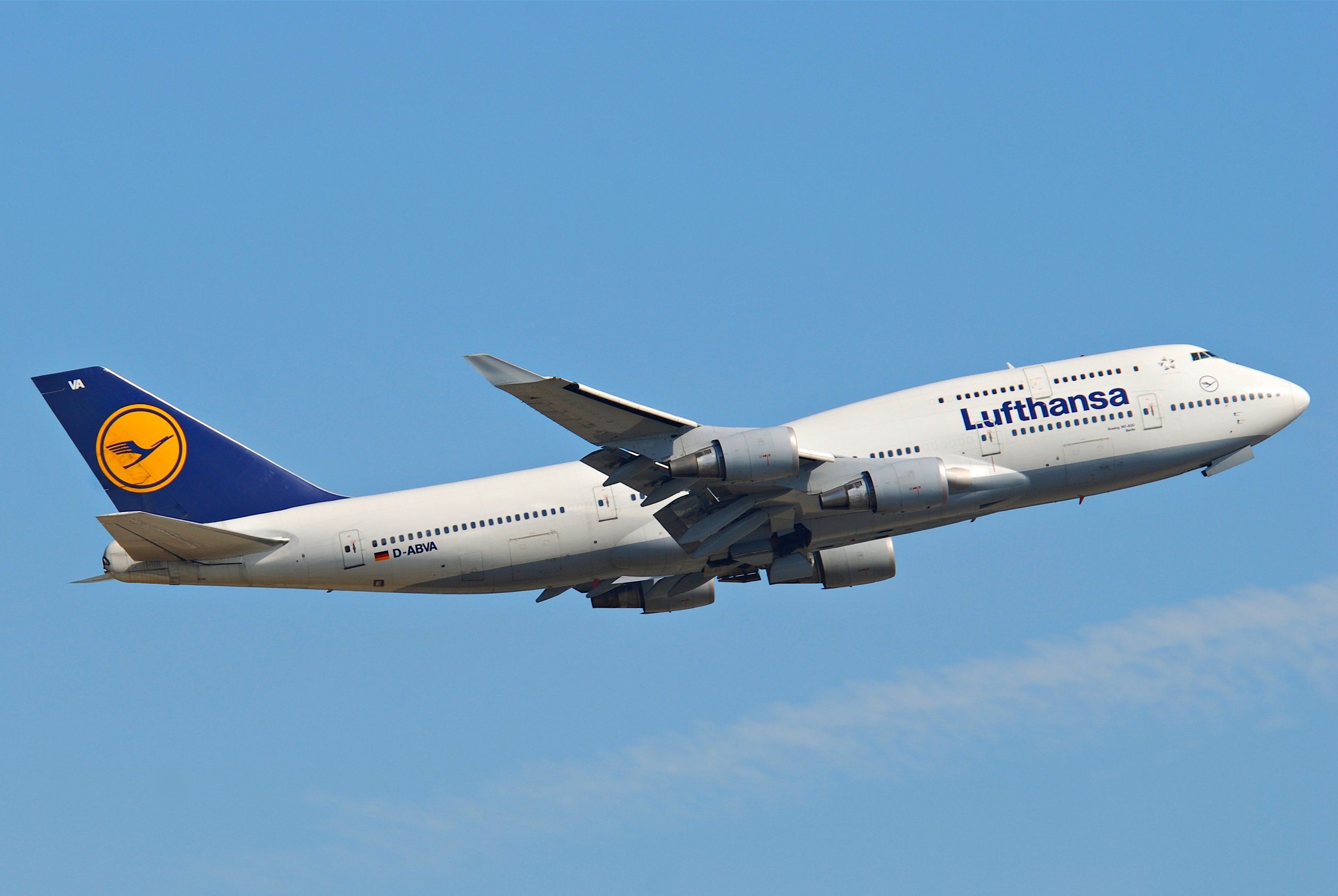 The World's Only 4 Passenger 747s With Over 100,000 Hours That Are ...