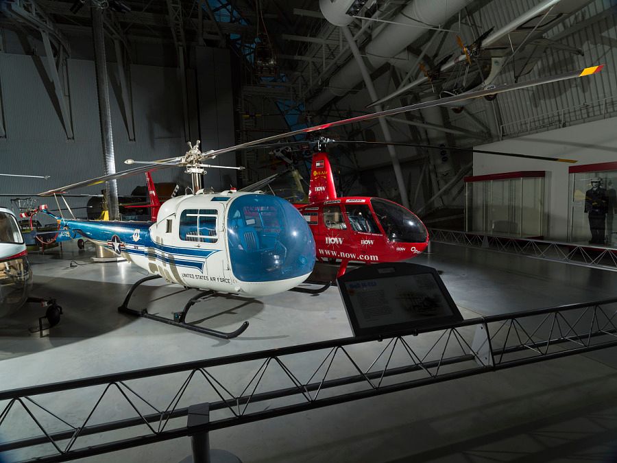 The Oldest Bell Helicopter: A Guide To The Bell 47 Helicopter