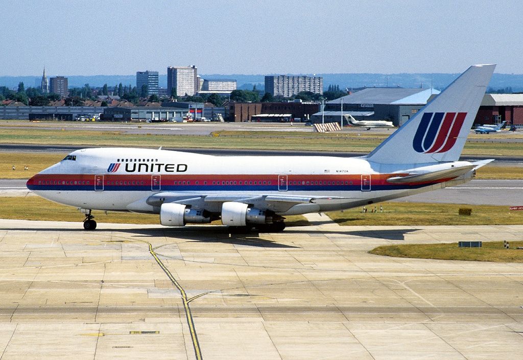 The Boeing 747SP That Circled The World In Under 37 Hours Raising Over ...