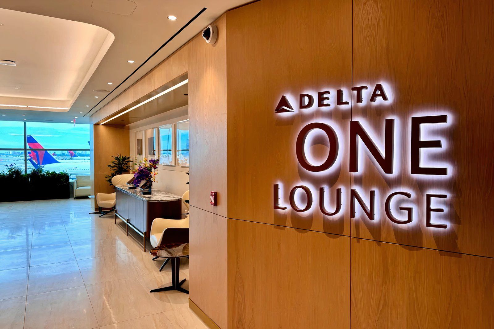 These US Airports Have Lounges You Can't Find Anywhere Else