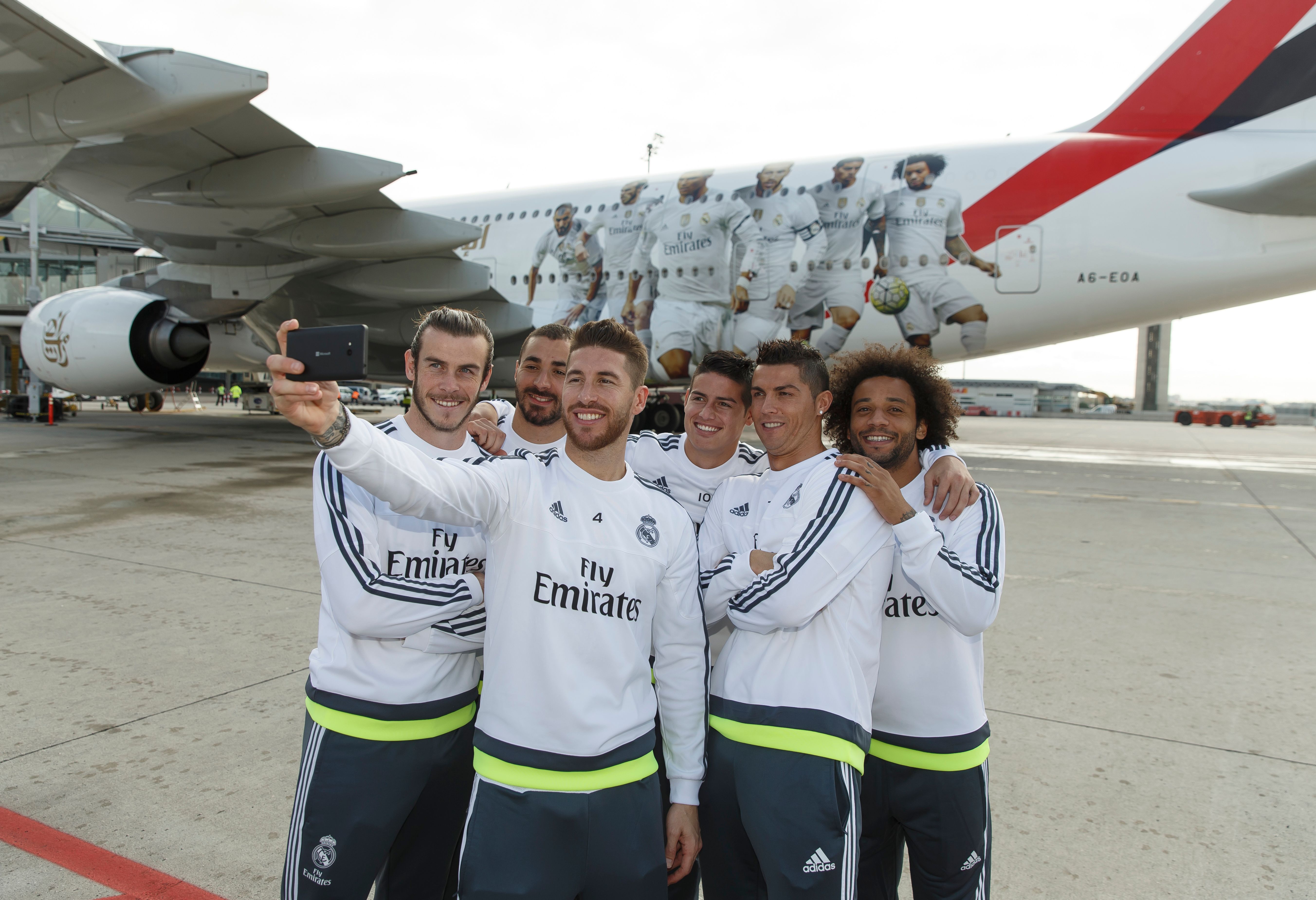 Emirates Reveals New Real Madrid CF Decal On Boeing 777 Headed For ...
