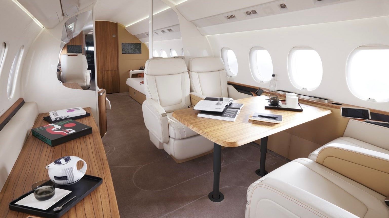 What Makes The Dassault Falcon 6X So Popular?