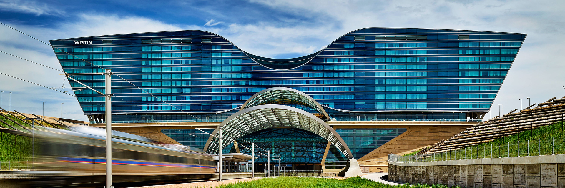 Does Denver Need A 2nd Commercial Airport?