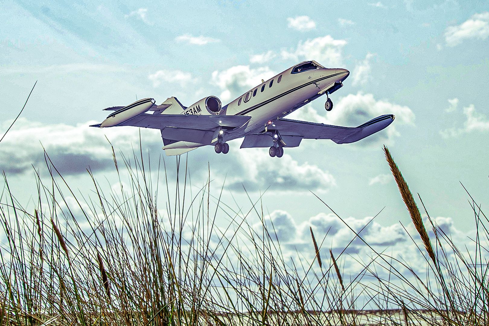 Learjet 35 remains the most popular private jet with over 700 built ...