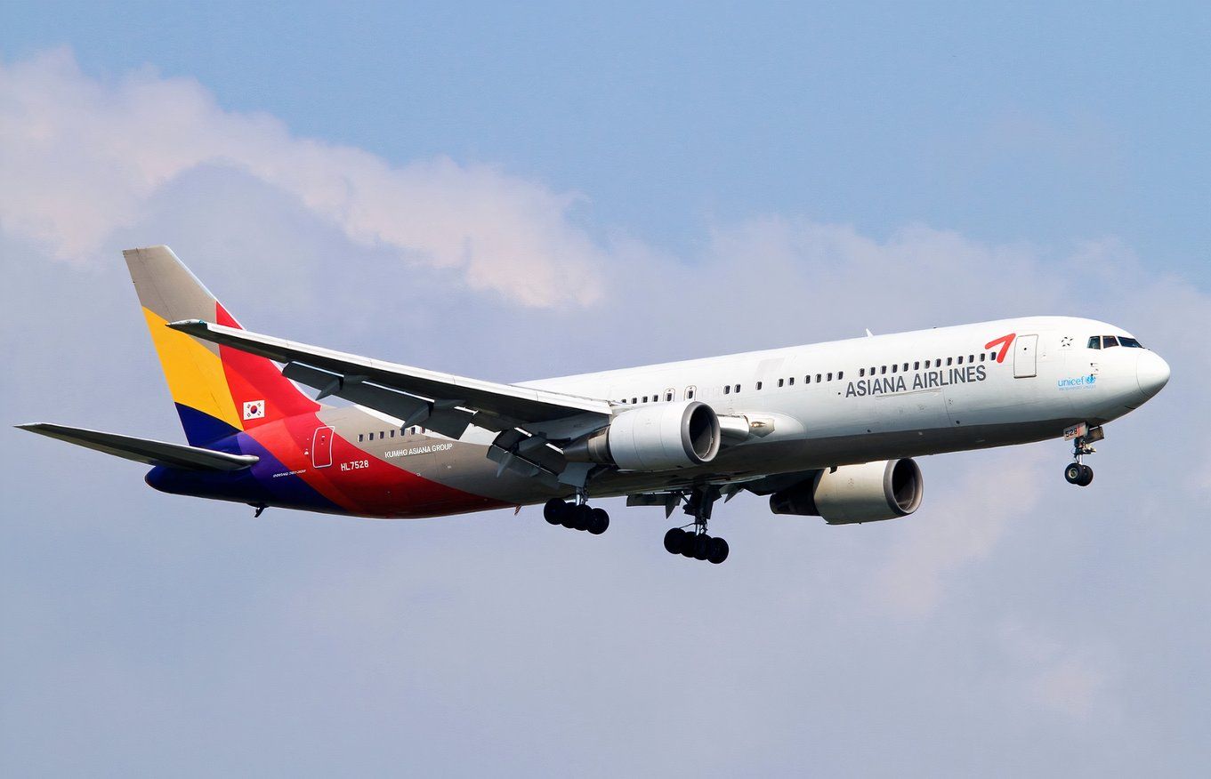 Last In The World: Asiana To Retire The Final Boeing 767-300 Next Month