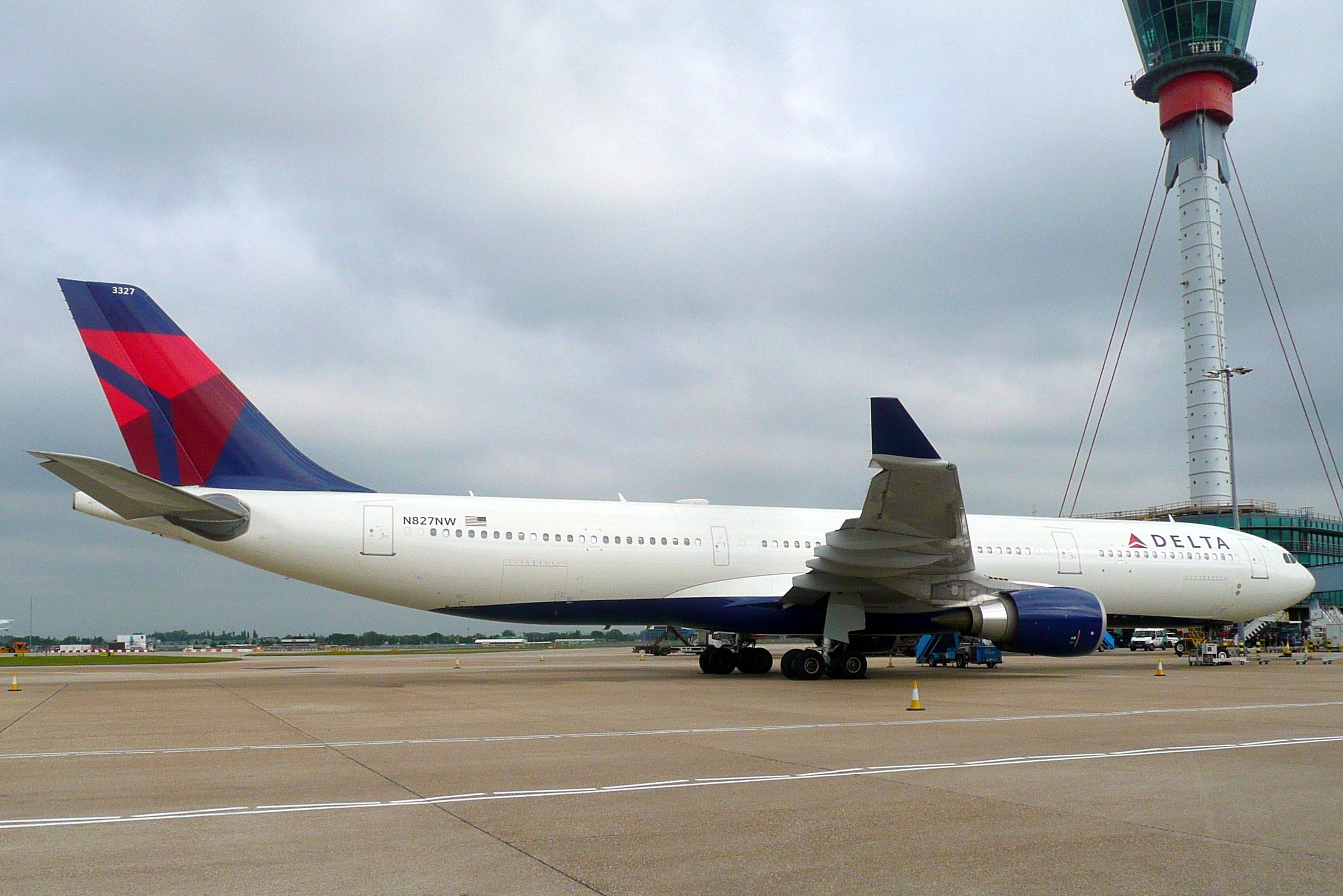 Amsterdam-Bound Delta Air Lines Airbus A330-300 Returns To Minneapolis ...
