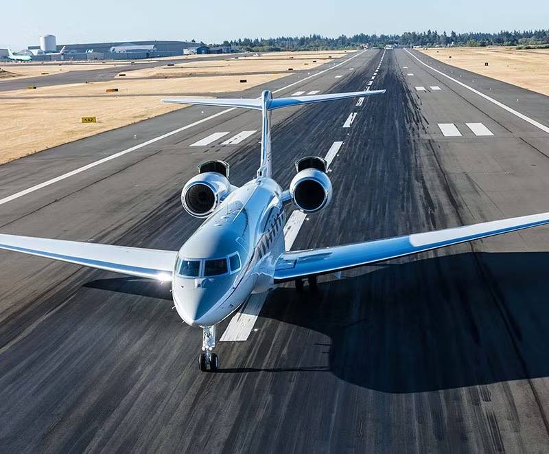 The Top 10 Fastest Private Jets In 2025
