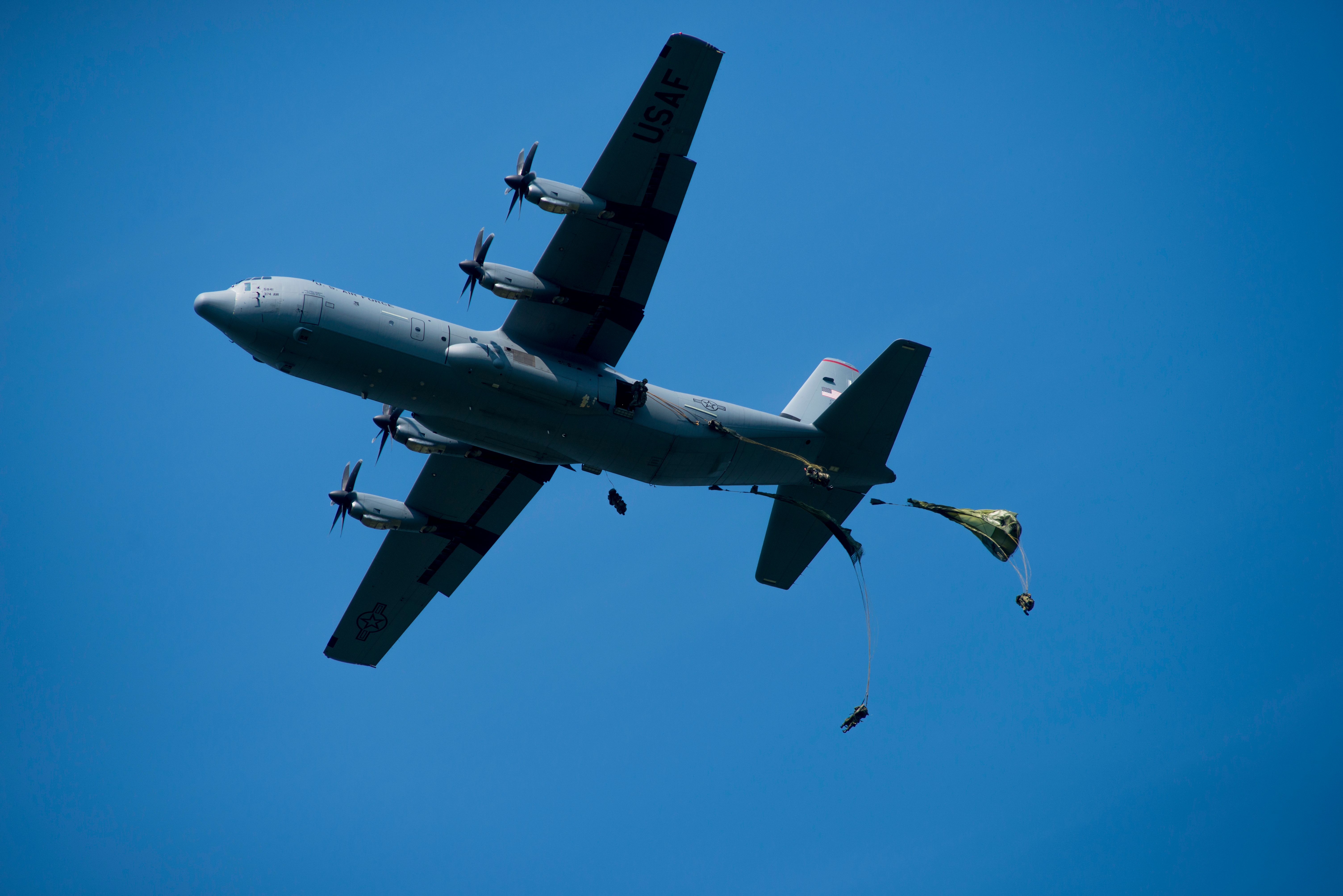 How Many Variants Of The C-130 Hercules Are There?