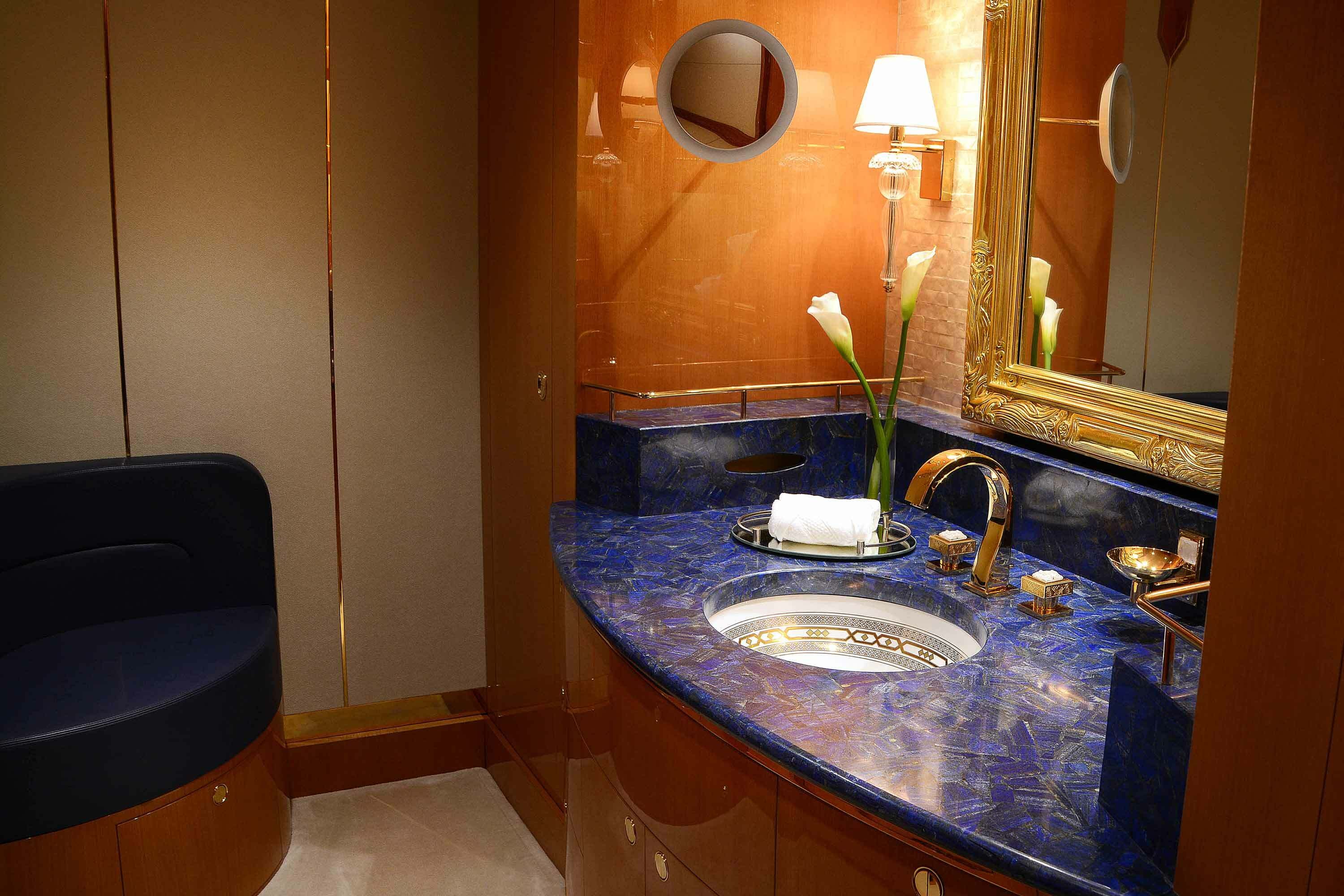 A Look At The Private Boeing Business Jet 747 Jumbo Jet