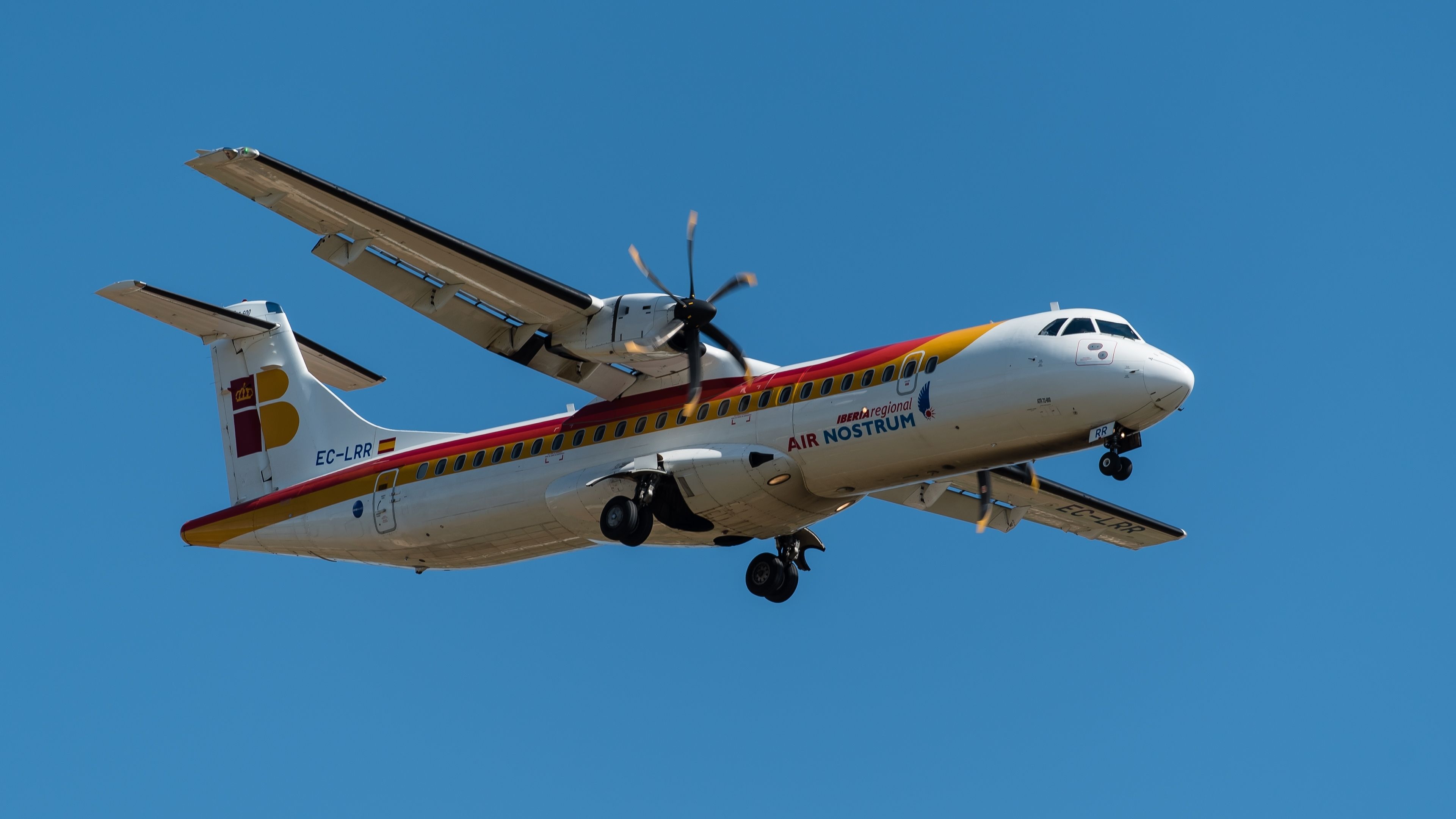 Over 3 Hours: The World's 10 Longest ATR Flights