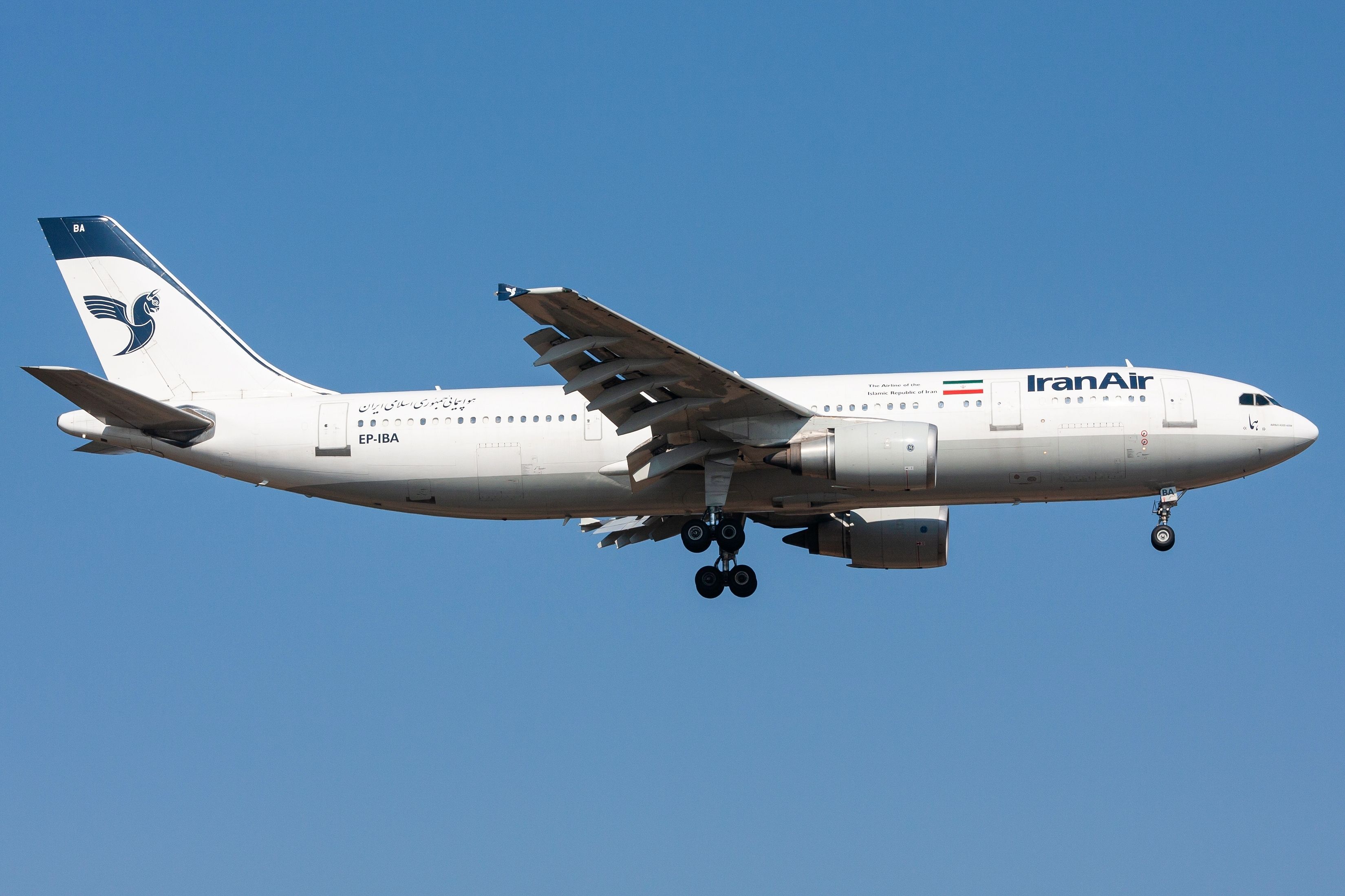 10 Rare Commercial Aircraft You Can Still Fly (For Now)