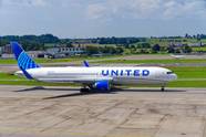 The Many Layouts Of United Airlines Boeing 777 200s