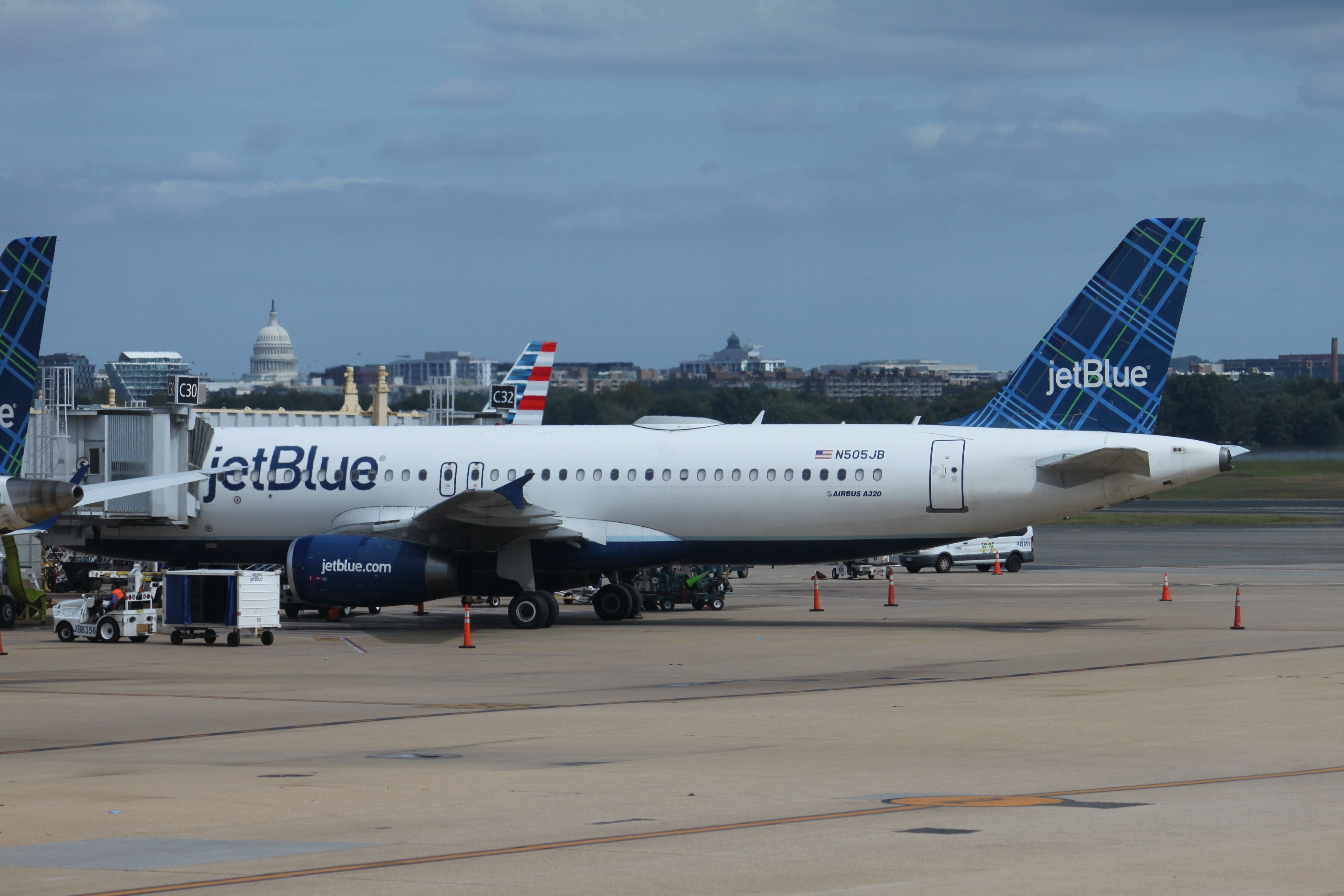 American Airlines Appeals JetBlue Alliance Ban At US Supreme Court