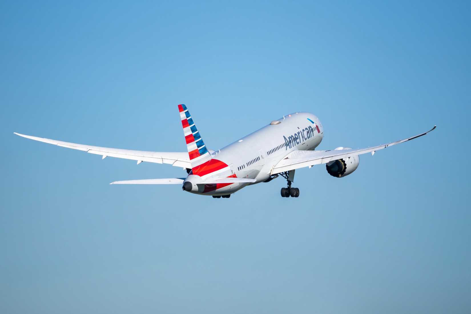 Smallest Widebody: American Airlines To Begin Its New Longest Boeing ...