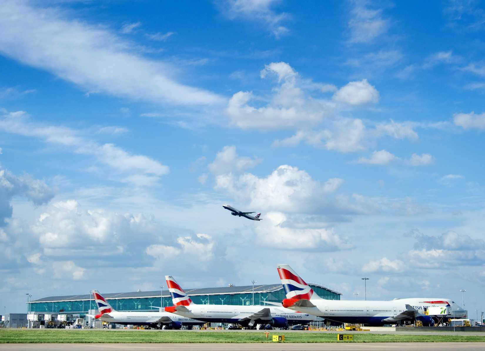 Here's Why London Heathrow's Back-Up Generators Didn't Save The Blackout
