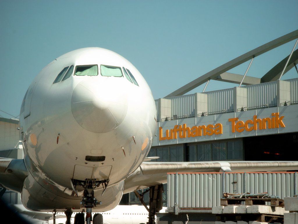 Widebody Private Jet: A Look At The Private Boeing Business Jet 777 Jumbo Jet